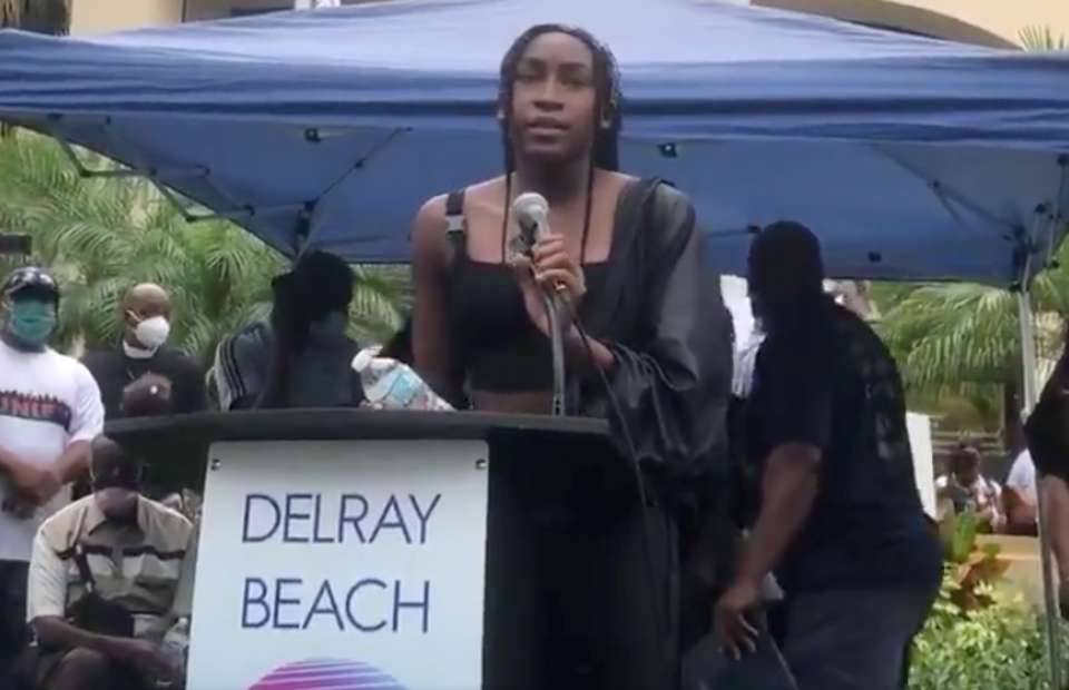 Coco Gauff gives an emotional speech at a George Floyd protest