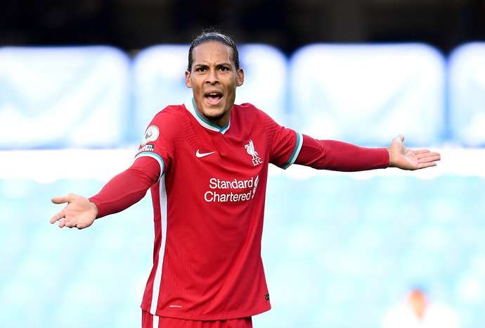 Virgil van Dijk: Video of the Liverpool star 'getting angry' goes viral