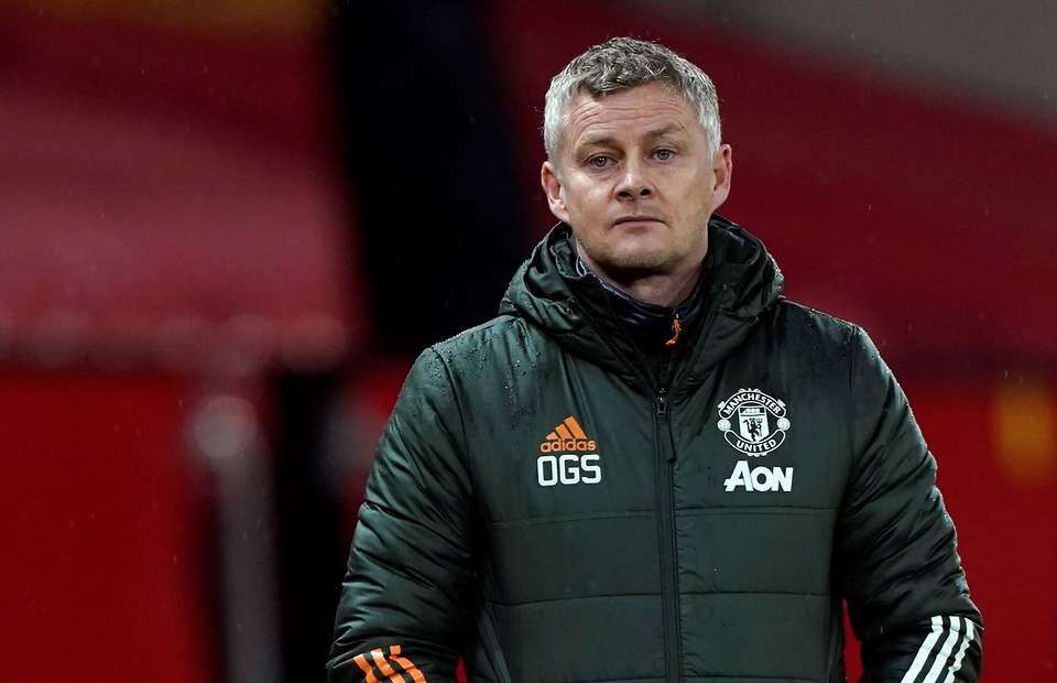 Man United news: Carl Anka identifies the type of midfielder Solskjaer ... Man United news: Carl Anka identifies the type of midfielder Solskjaer ...