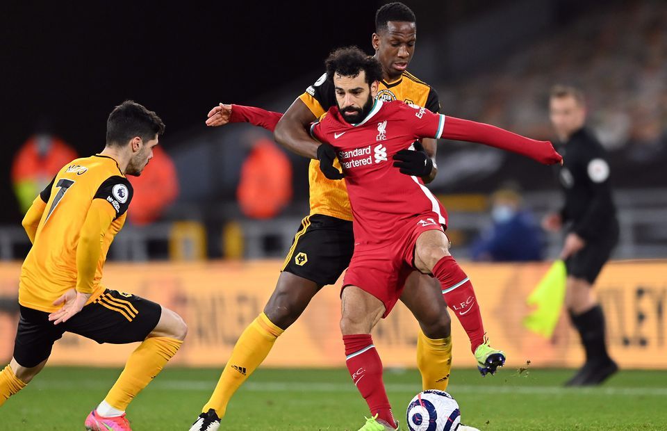 Liverpool news: Mo Salah angers fans with another dive during Wolves win