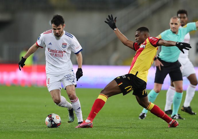 The 10 best right-backs in world football