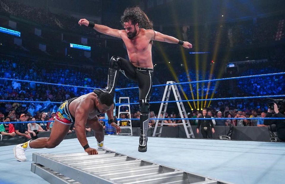 WWE SmackDown results: Fans return for first time in 17 months as top ...
