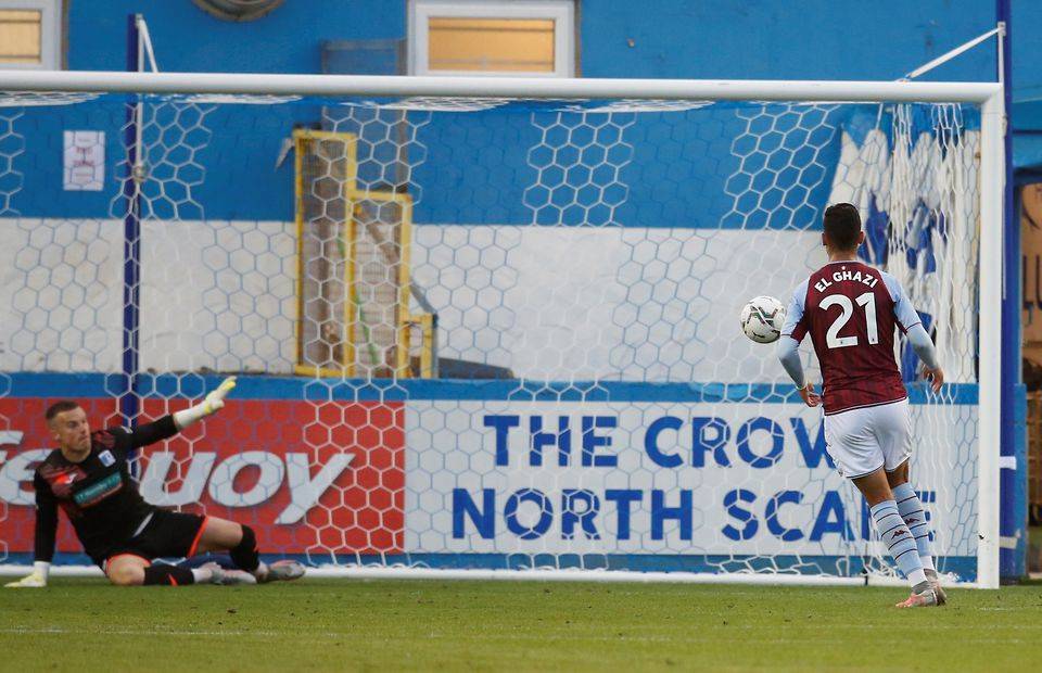 Carabao Cup: Aston Villa's Anwar El Ghazi scores ice-cold Panenka in ...