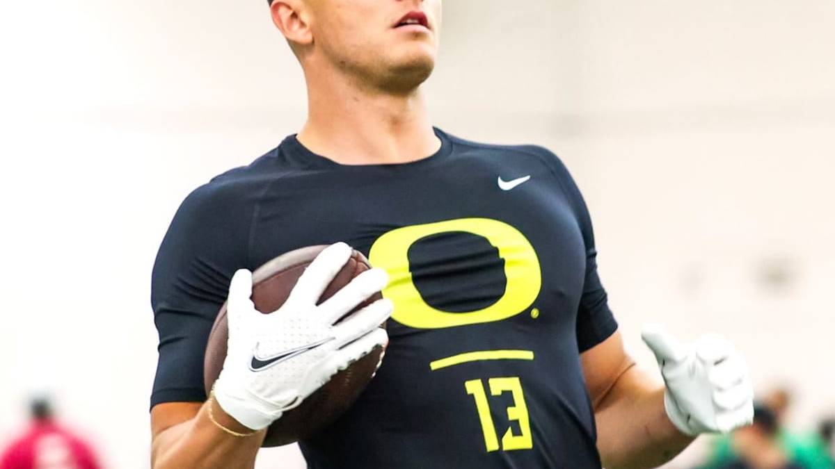 Eagles WR Devon Allen runs third-fastest 110m hurdles in history