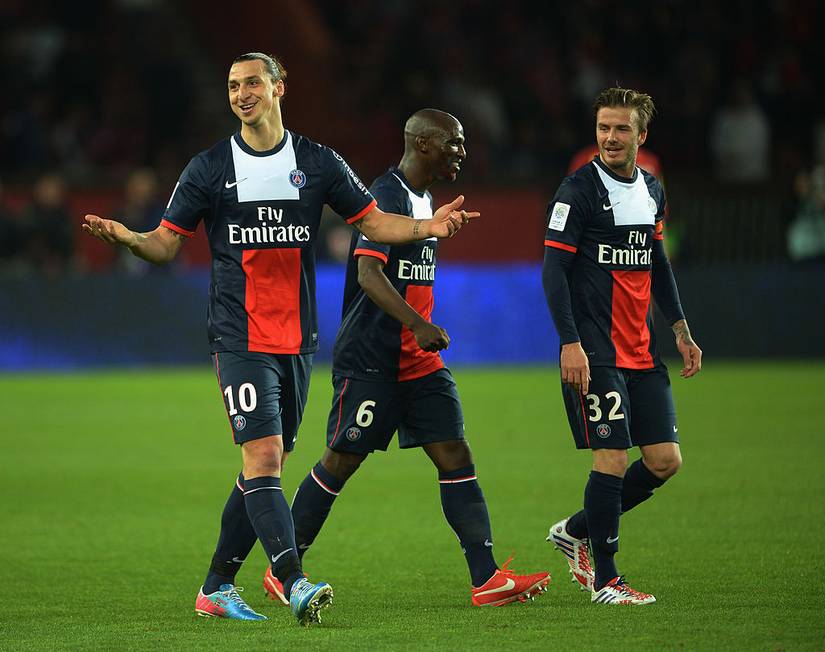 Zlatan Ibrahimovic's incredible free-kick in David Beckham's final game ...