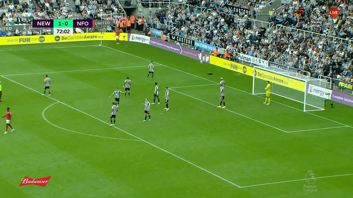 Nottingham Forest's bizarre corner routine v Newcastle goes viral