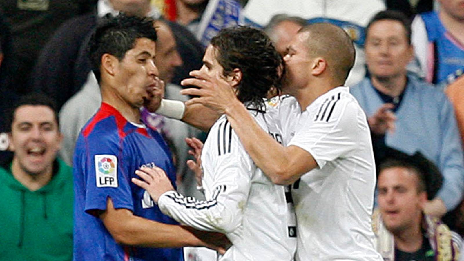 Pepe: Real Madrid icon considered retirement after wild red card in 2009