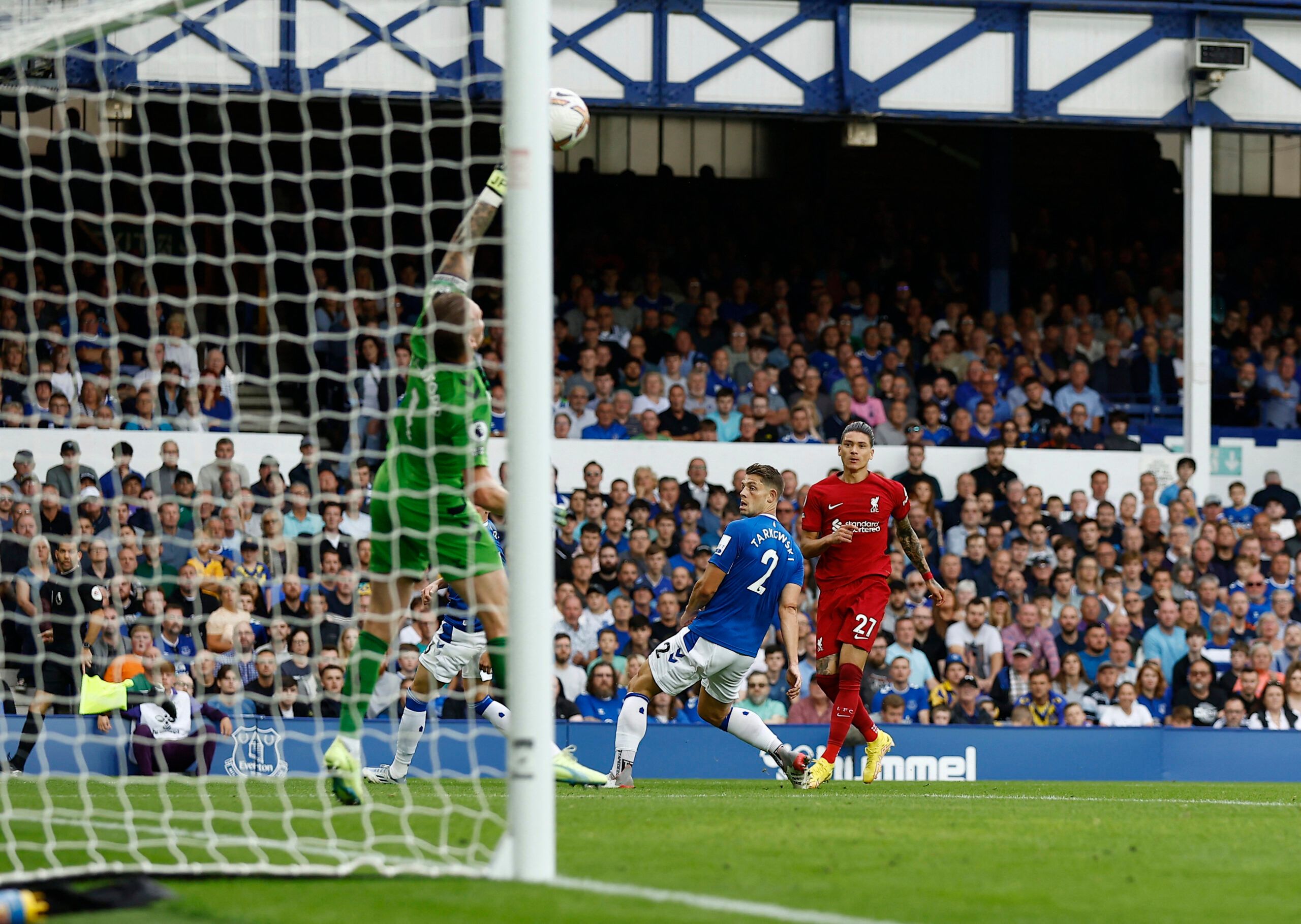 Everton vs Liverpool: Jordan Pickford's outrageous save to deny Darwin ...
