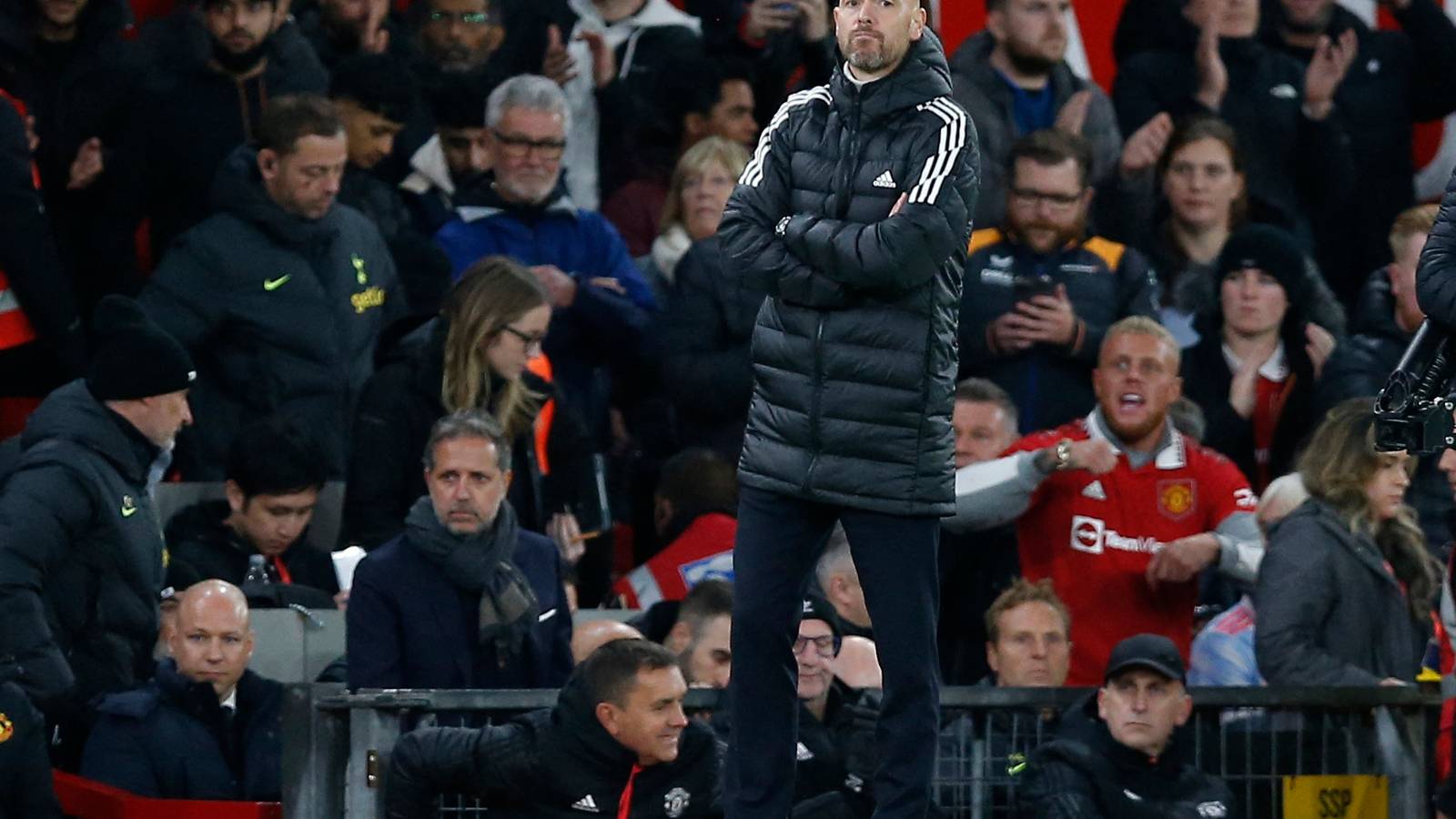 Man Utd: Viral footage of 'Ten Hag Ball' in full flow during Tottenham win