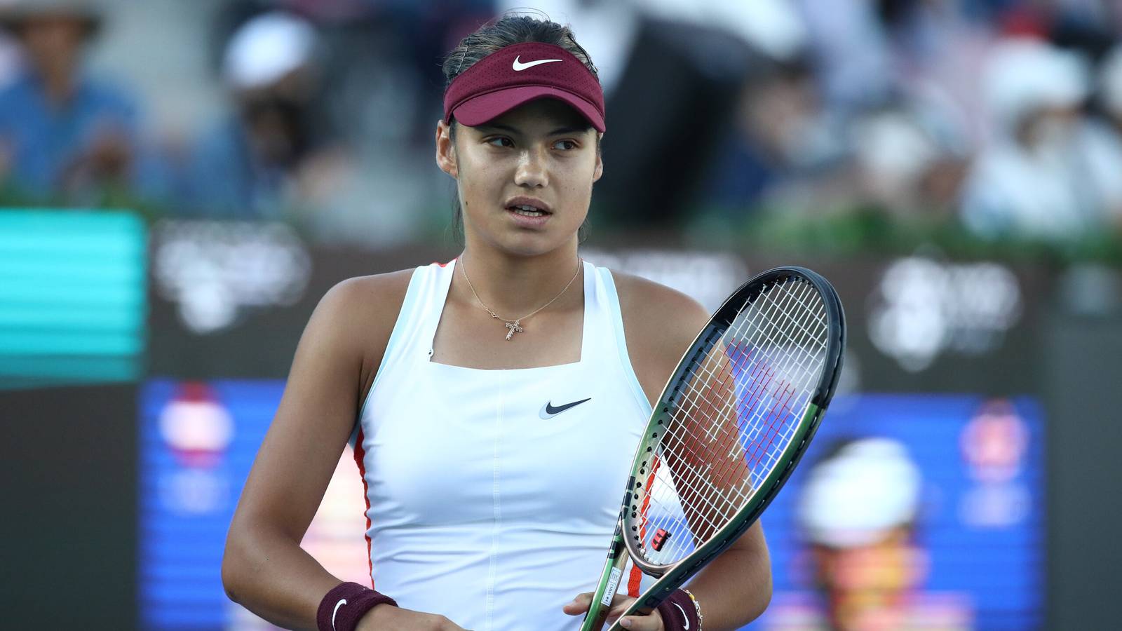 Emma Raducanu shares gym workout video as she aims to improve fitness