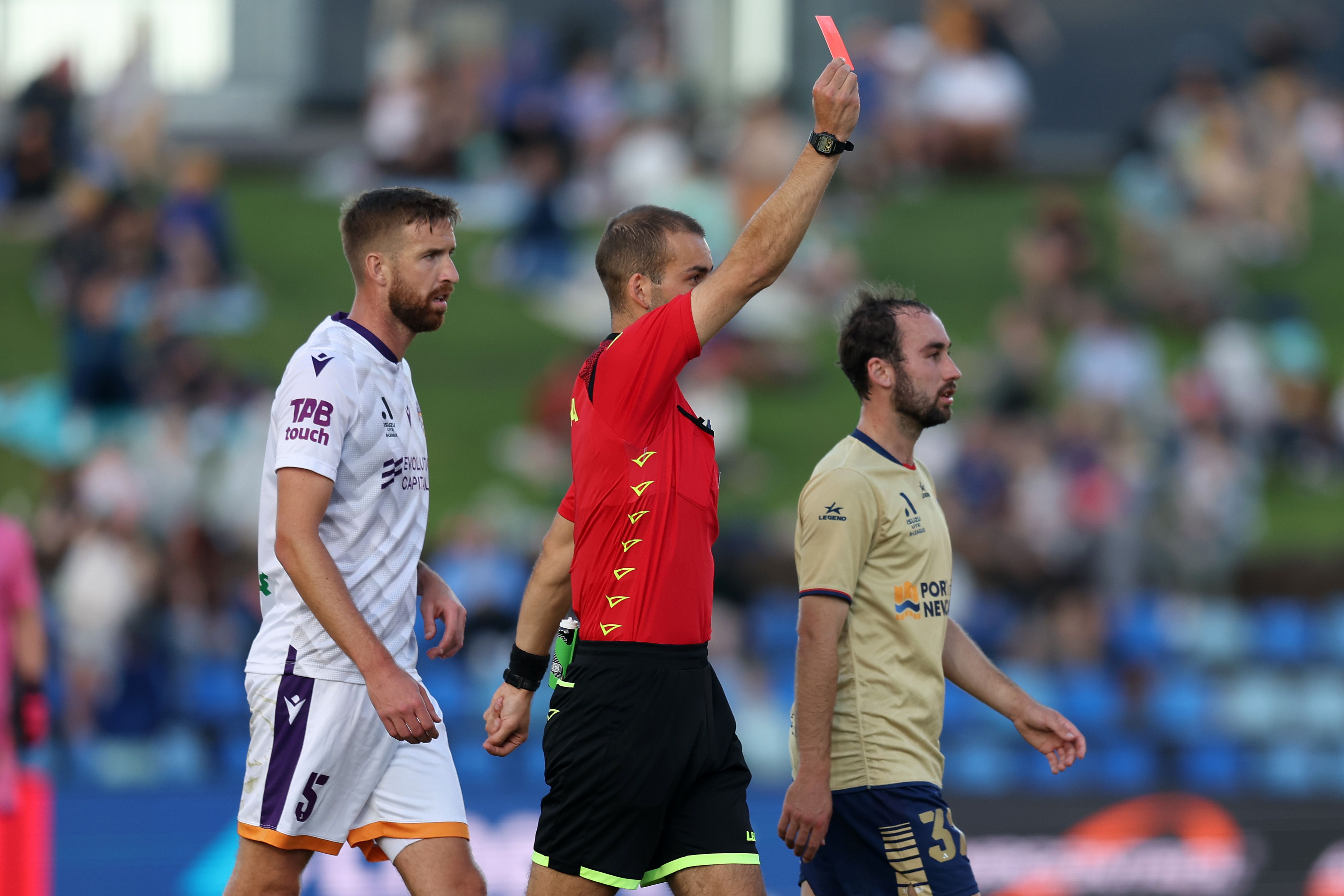 VAR: Australian league shows how it's done with fan-friendly addition ...