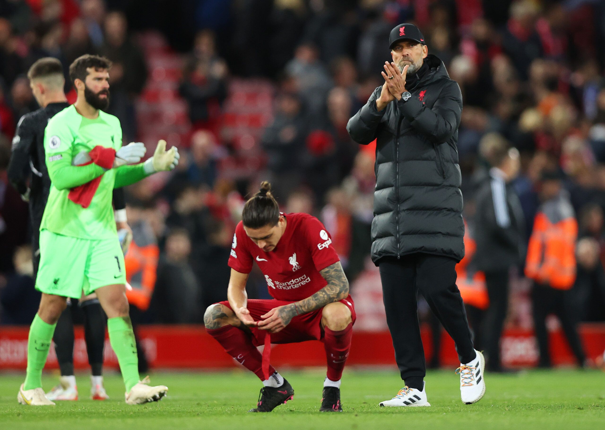 Jurgen Klopp: Liverpool boss nearly went flying into dugout before ...
