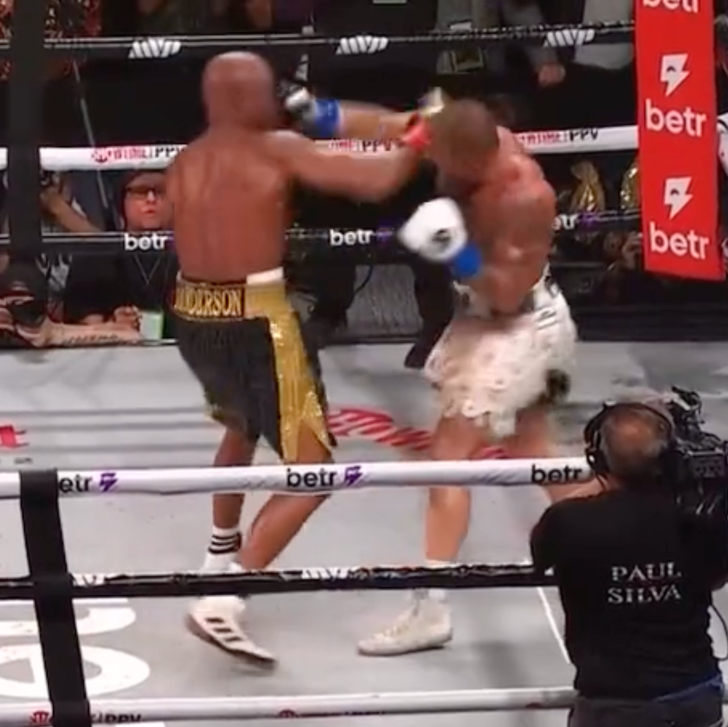 Jake Paul beats Anderson Silva: Problem Child dropping UFC legend with ... Jake Paul beats Anderson Silva: Problem Child dropping UFC legend with ...