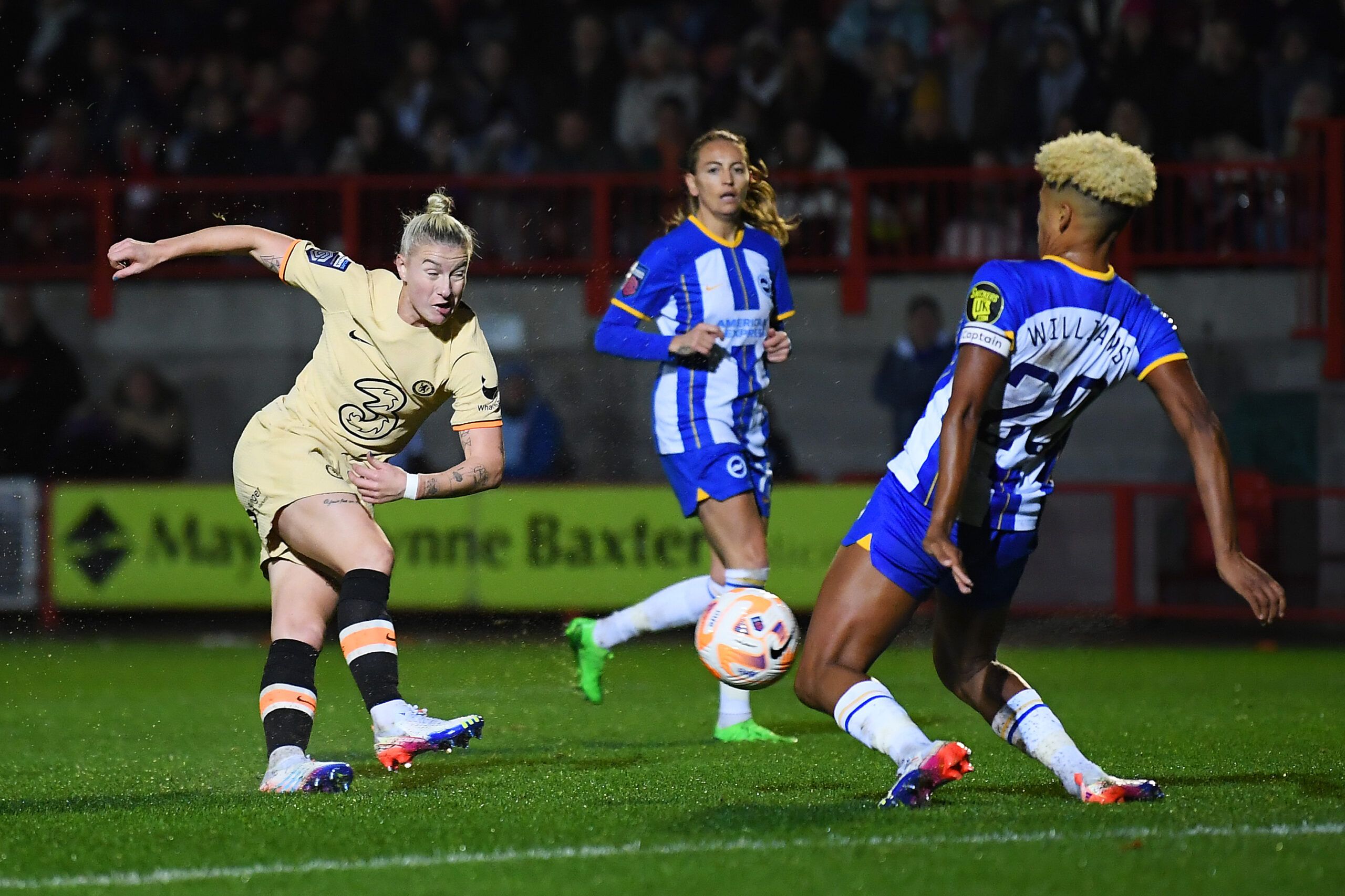 WSL: Beth England had no idea she scored Chelsea's opening goal