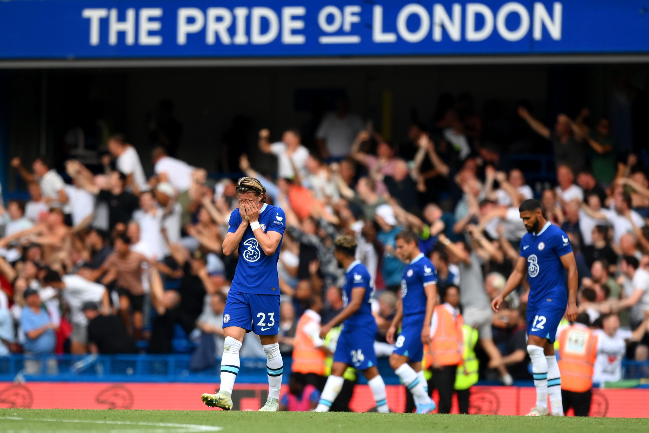 Chelsea: Fan-made video of every Blues blunder so far this season emerges