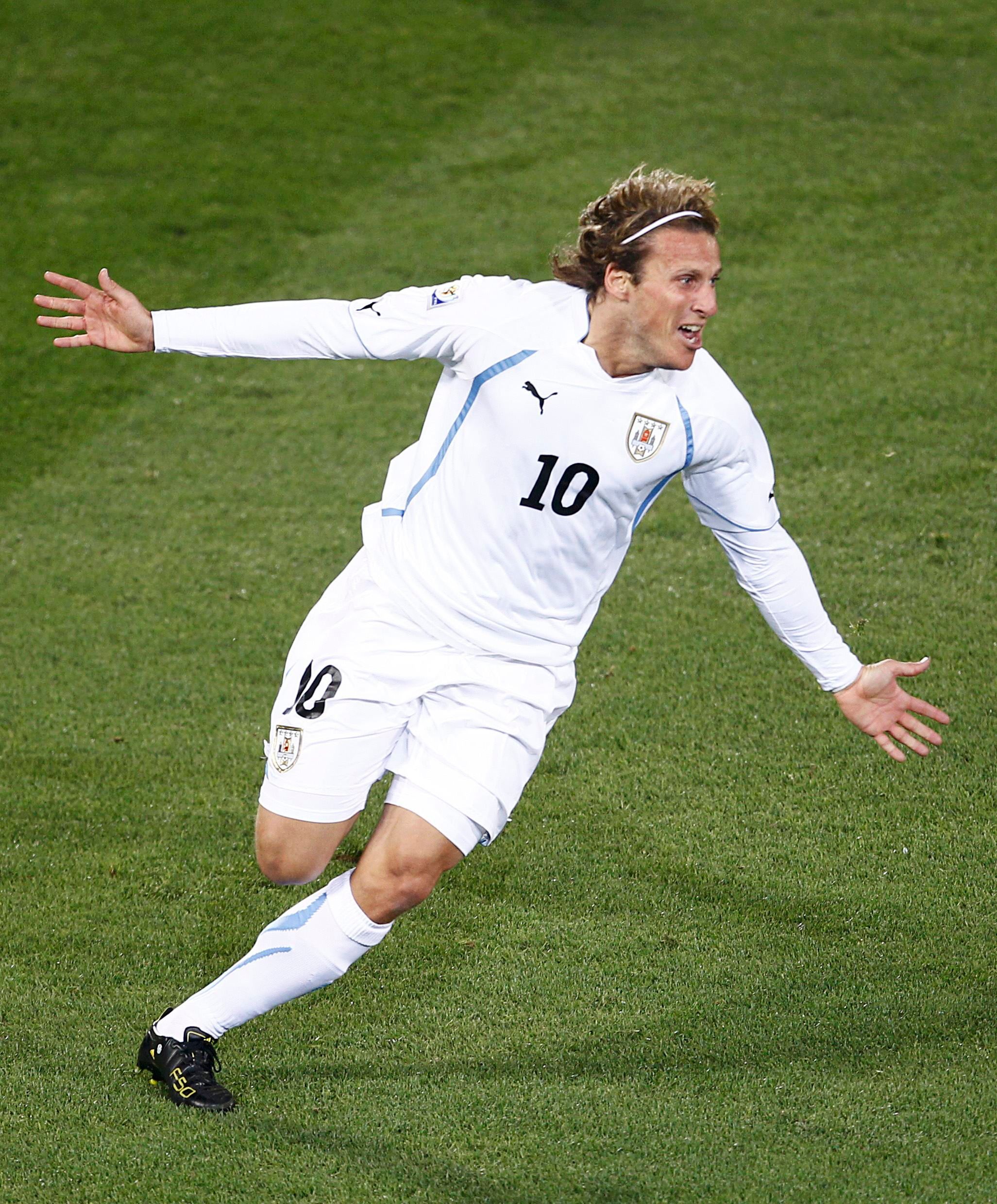 Qatar 2022: Every iconic goal of Diego Forlan's legendary 2010 World ...