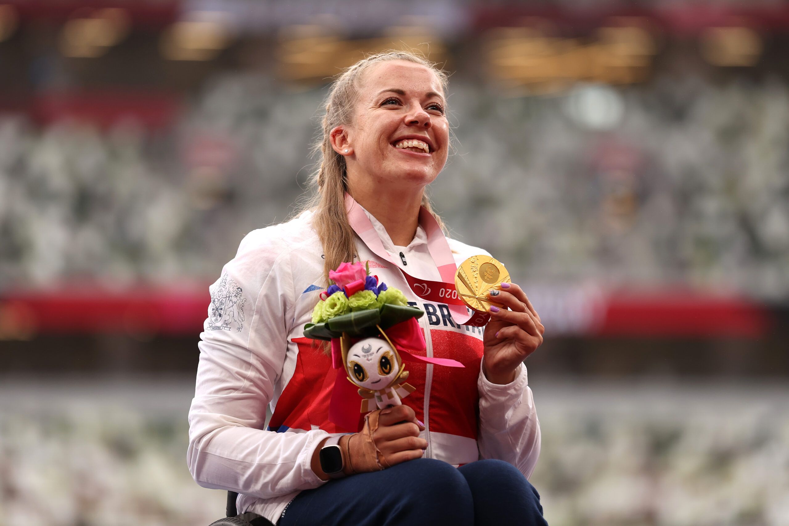 Hannah Cockroft: How Paralympic star kept motivation after unbeaten ...