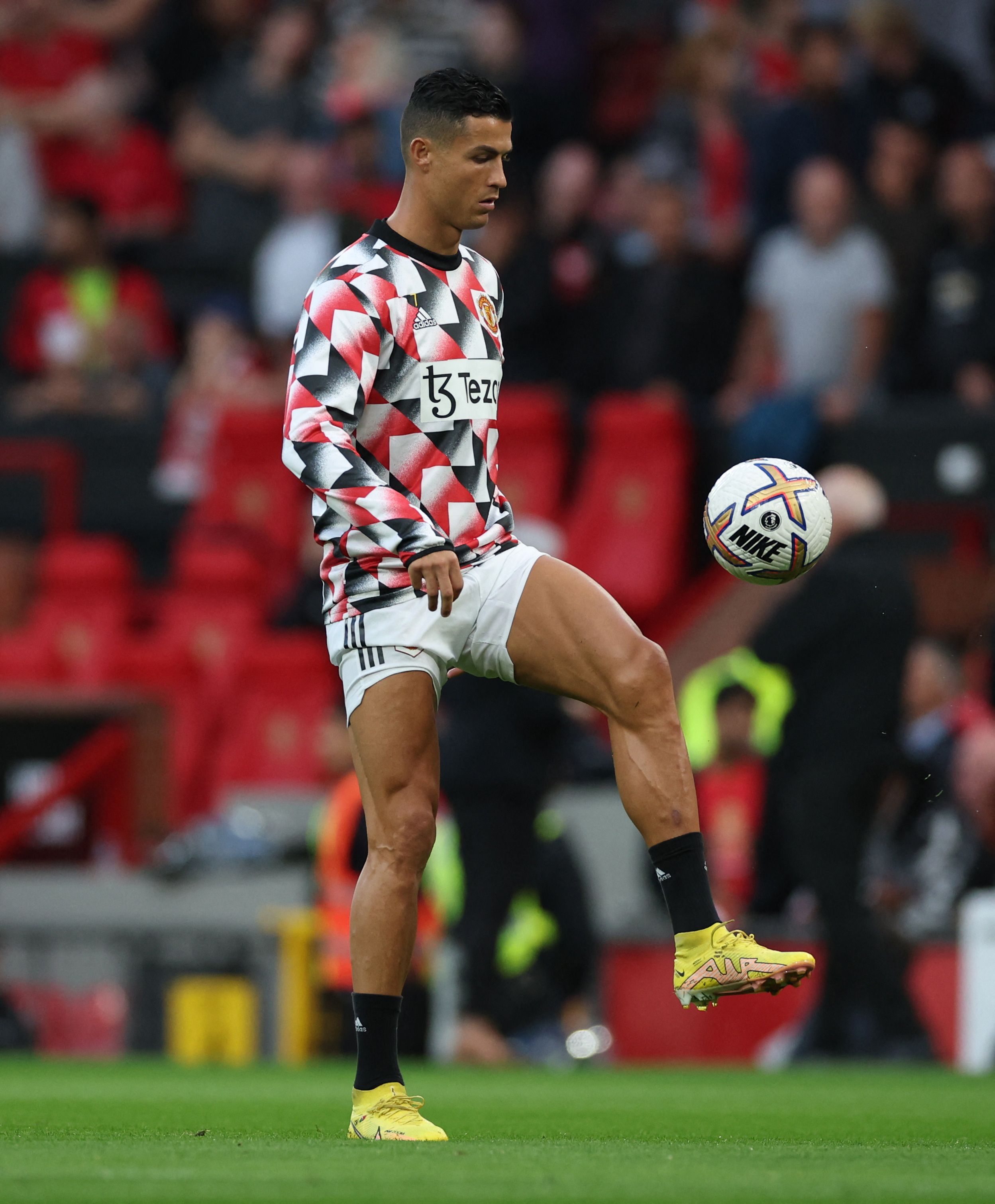 What did Ronaldo text Evra before iconic 2019 hat-trick?