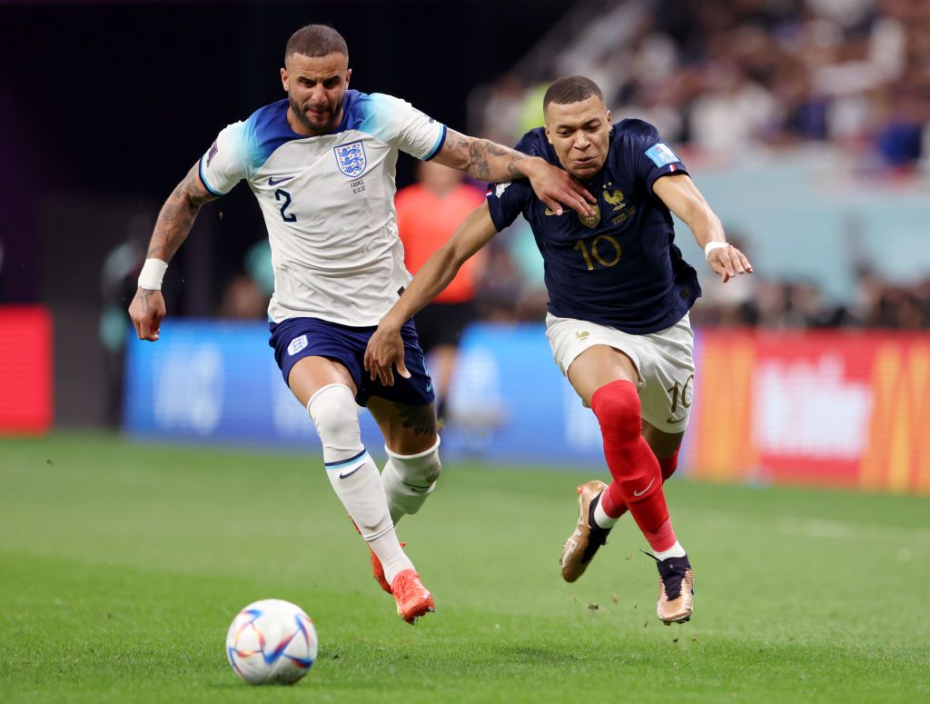 Kylian Mbappe roasted Kyle Walker in foot race during England vs France Kylian Mbappe roasted Kyle Walker in foot race during England vs France