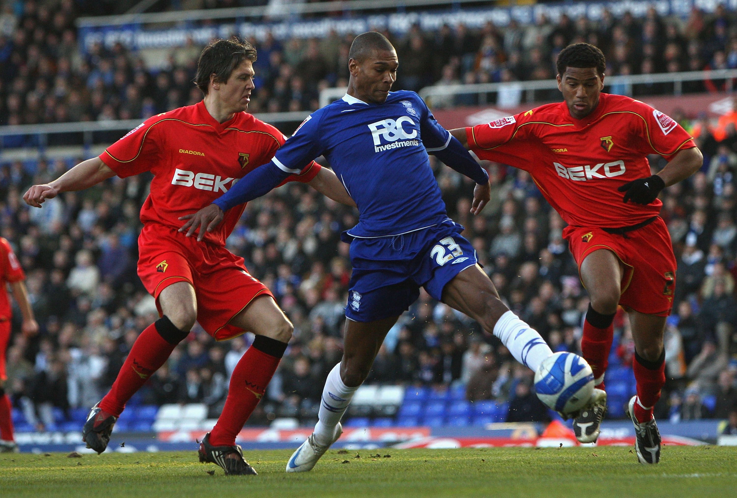 5 players to play for the most football clubs in the past 30 years