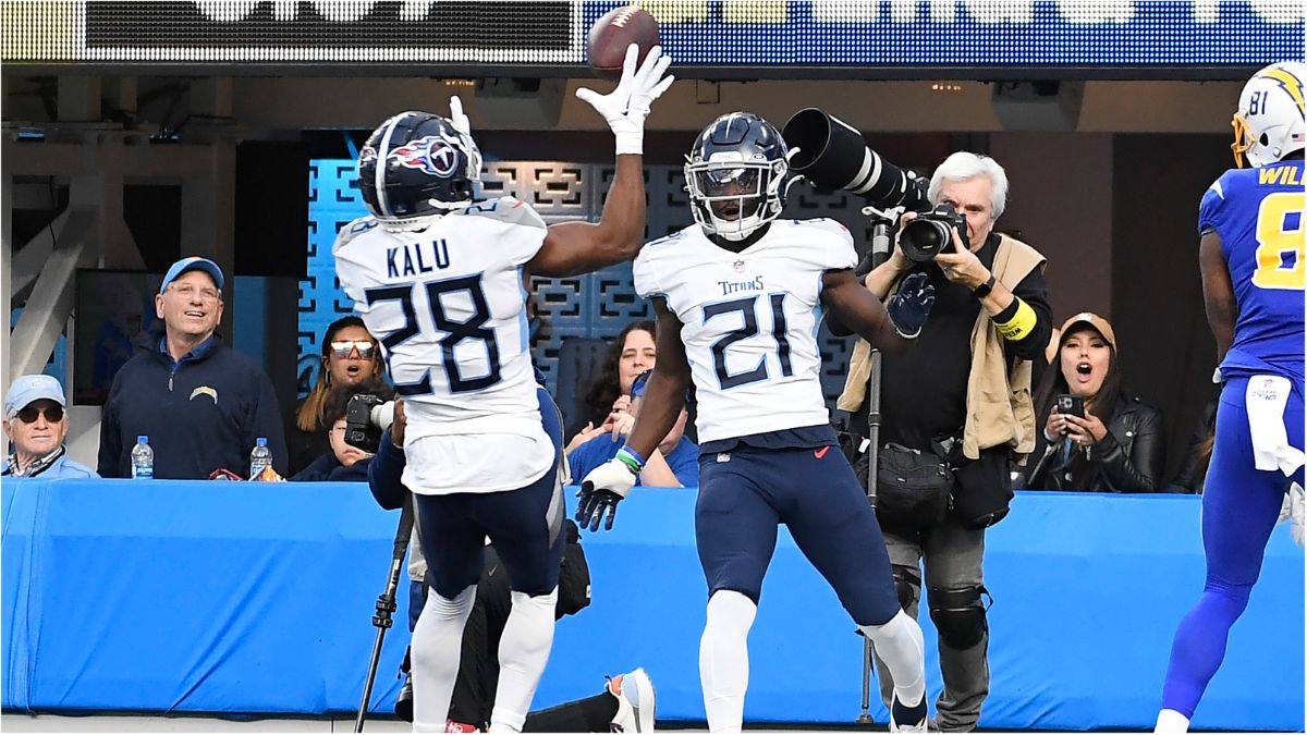 Tennessee Titans: Defenders pull off epic play to deny Chargers a touchdown