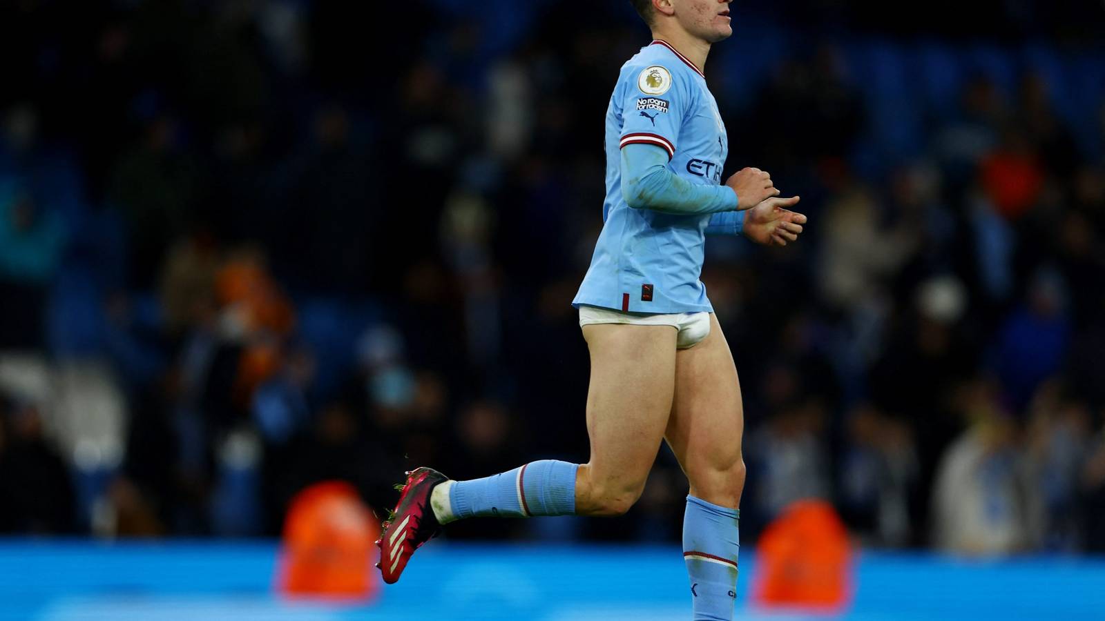 Julian Alvarez: Man City star gave a fan his shorts after 4-2 Spurs win