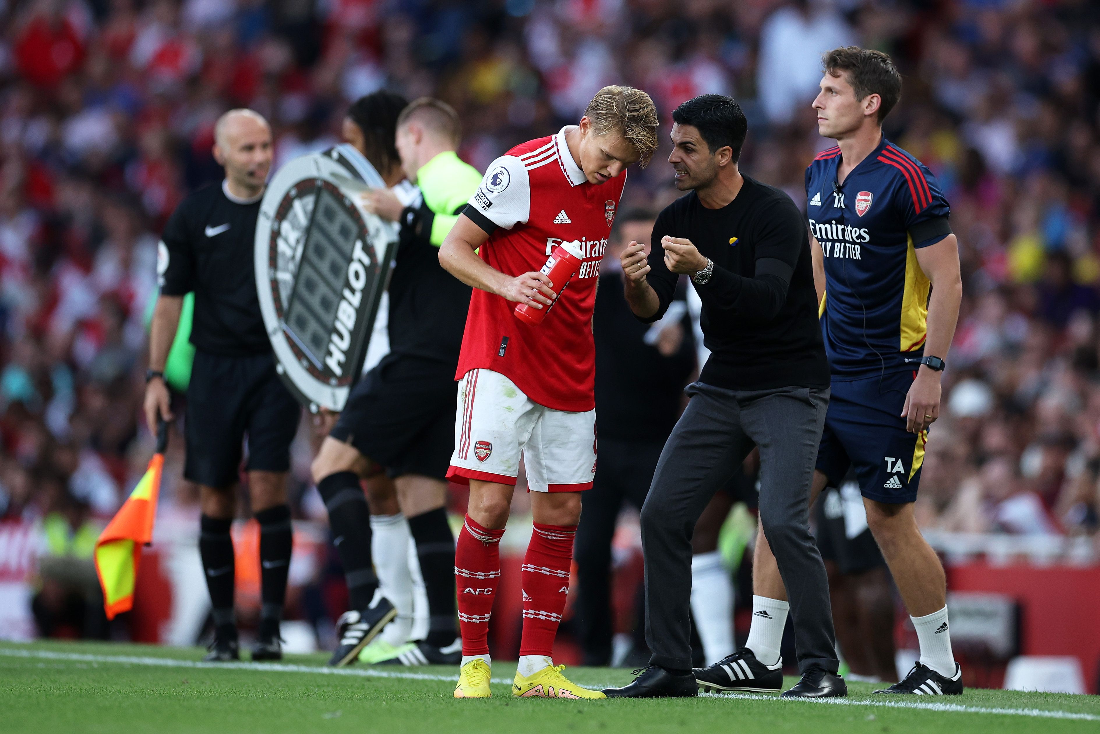 Mikel Arteta: Martin Keown calls out Richard Keys over criticism of ... Mikel Arteta: Martin Keown calls out Richard Keys over criticism of ...
