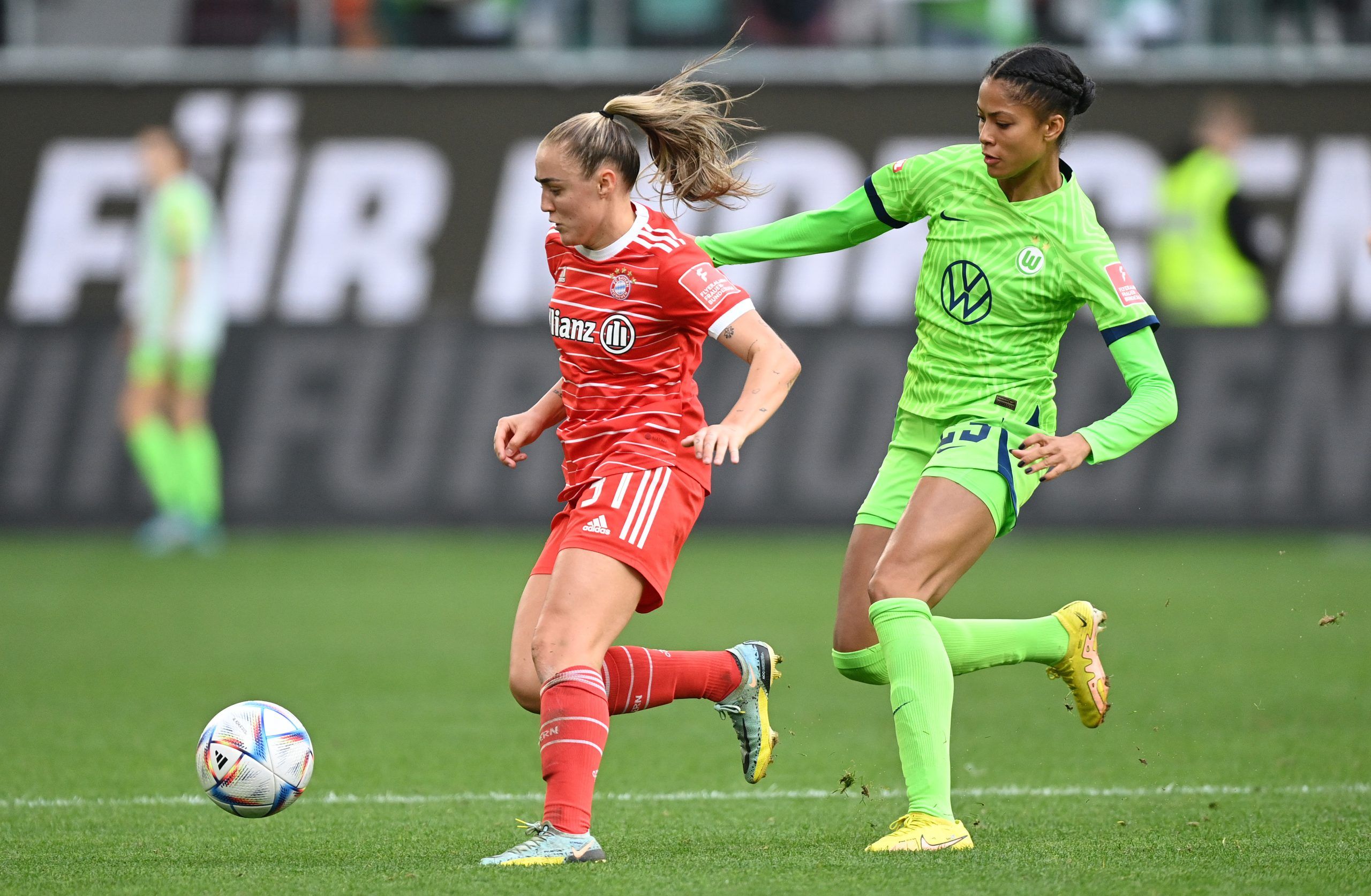 Bayern Munich's Georgia Stanway breaks New Year's resolution straight away