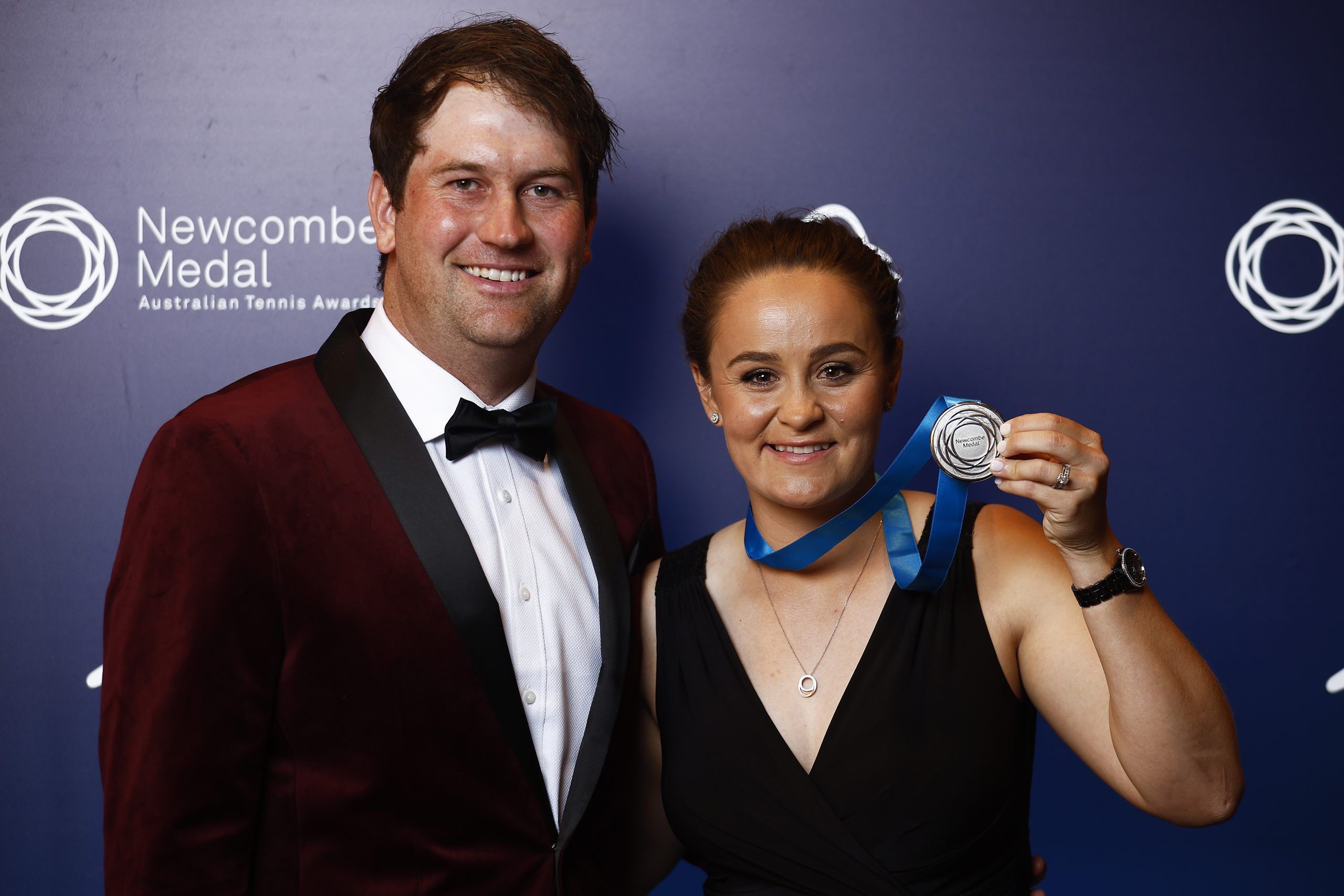 Ashleigh Barty: Tennis stars react to Aussie icon's pregnancy news