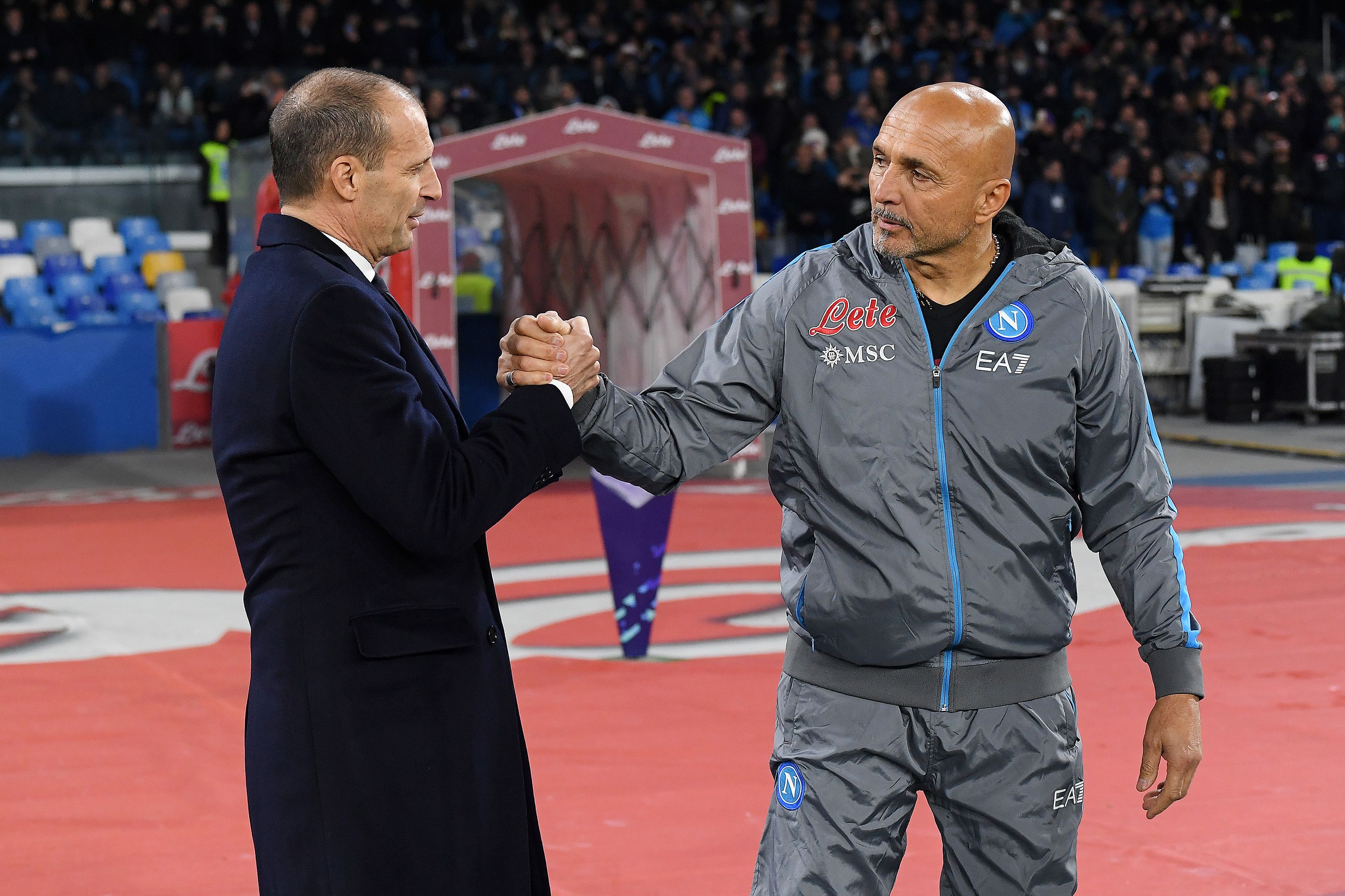 Napoli 5-1 Juventus: Luciano Spalletti chases Max Allegri for a handshake