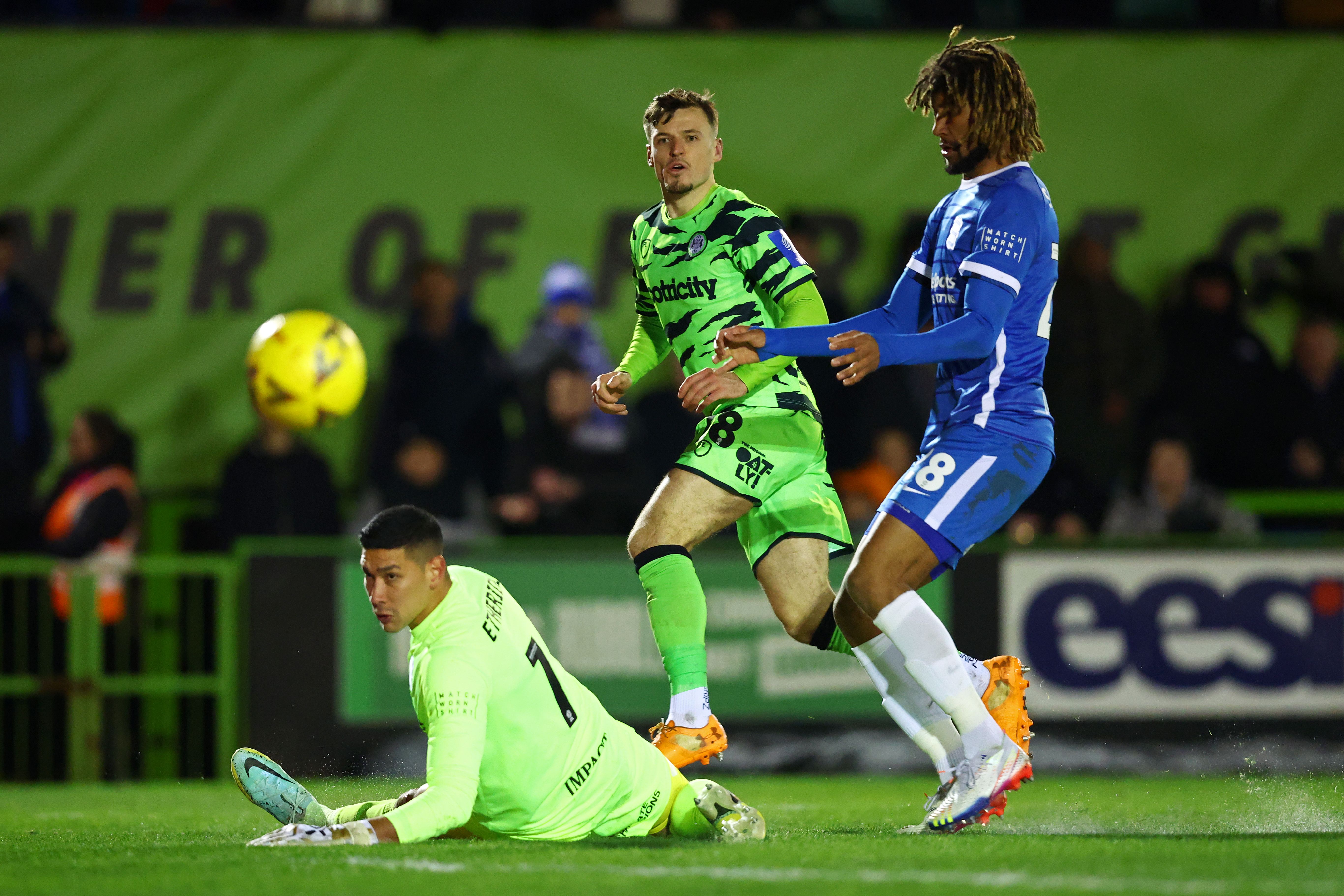 Neil Etheridge pulls off crazy triple save for Birmingham in FA Cup