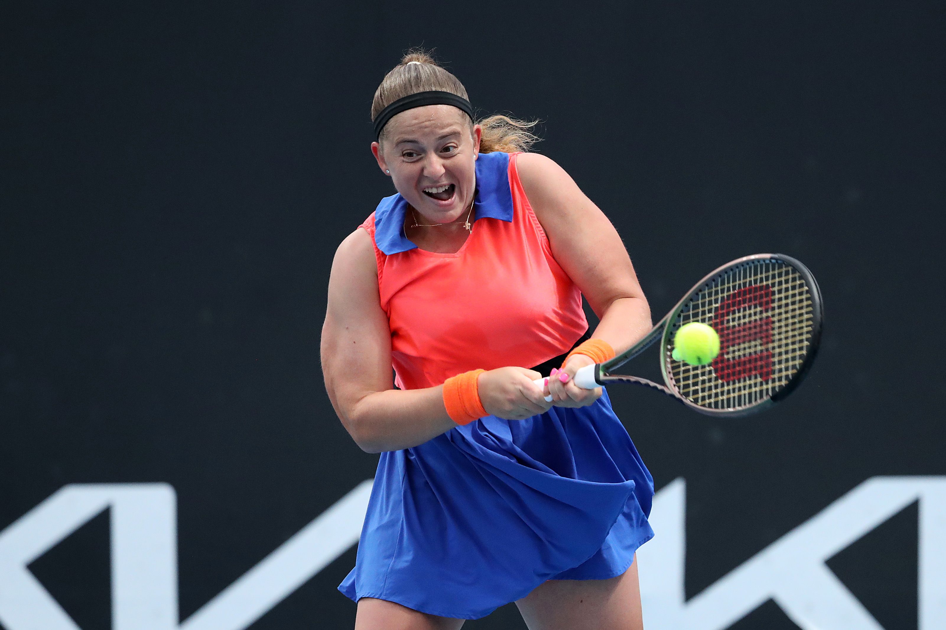 Australian Open: Commentator hilariously says crude innuendo by mistake