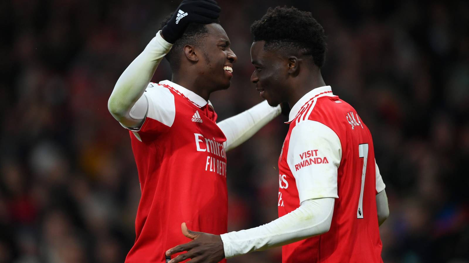 Gary Neville's devastated reaction to Arsenal's winner vs Man Utd