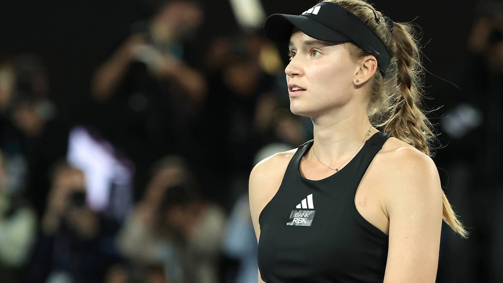 Elena Rybakina: Fans react to adorable clip of star with Daria Saville ...