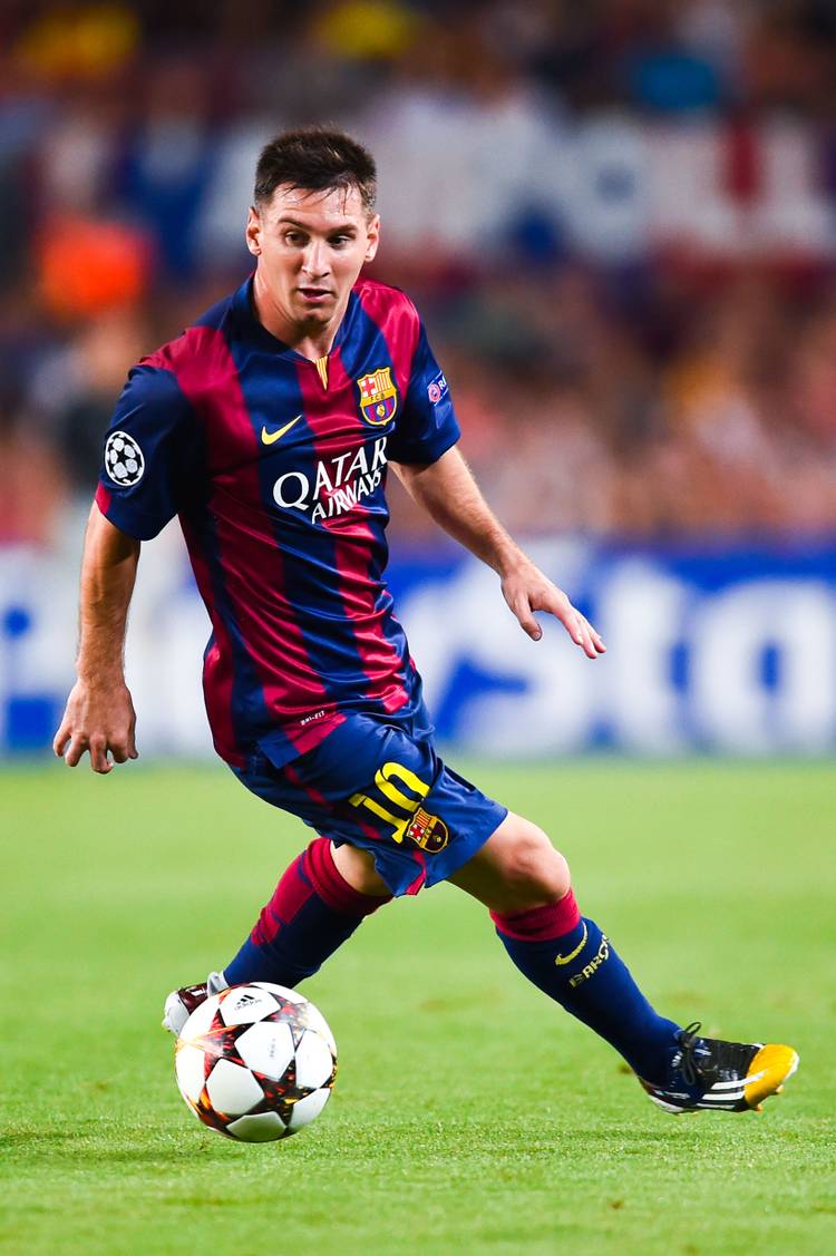 Leo Messi destroyed offside trap in Barca days amid Man Utd drama