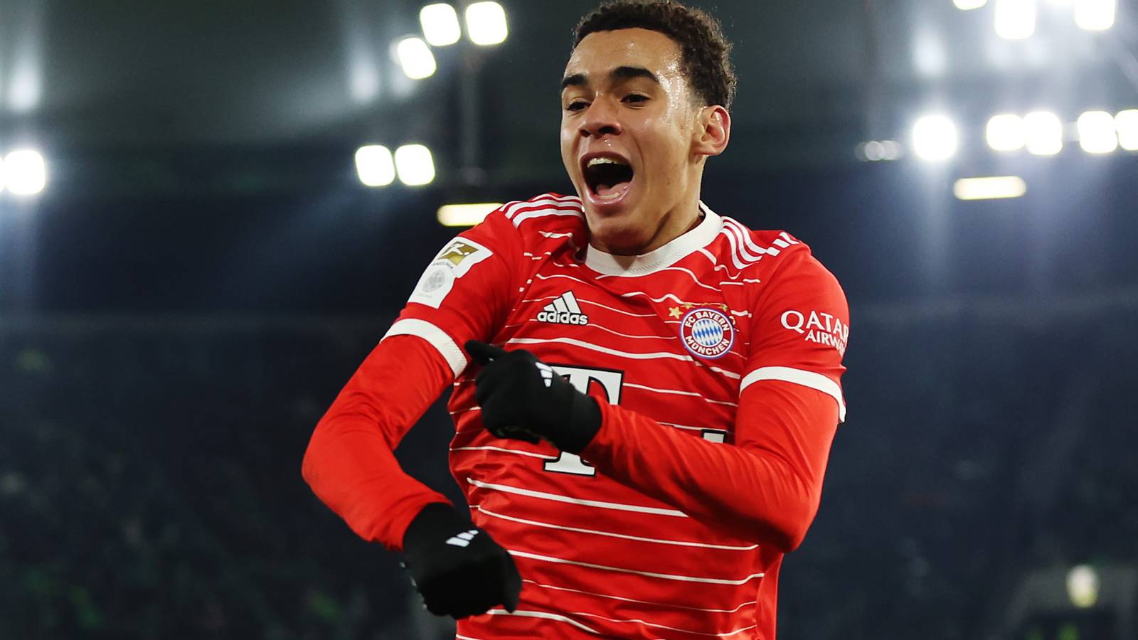 Jamal Musiala goal: Bayern Munich wonderkid scores incredible solo effort