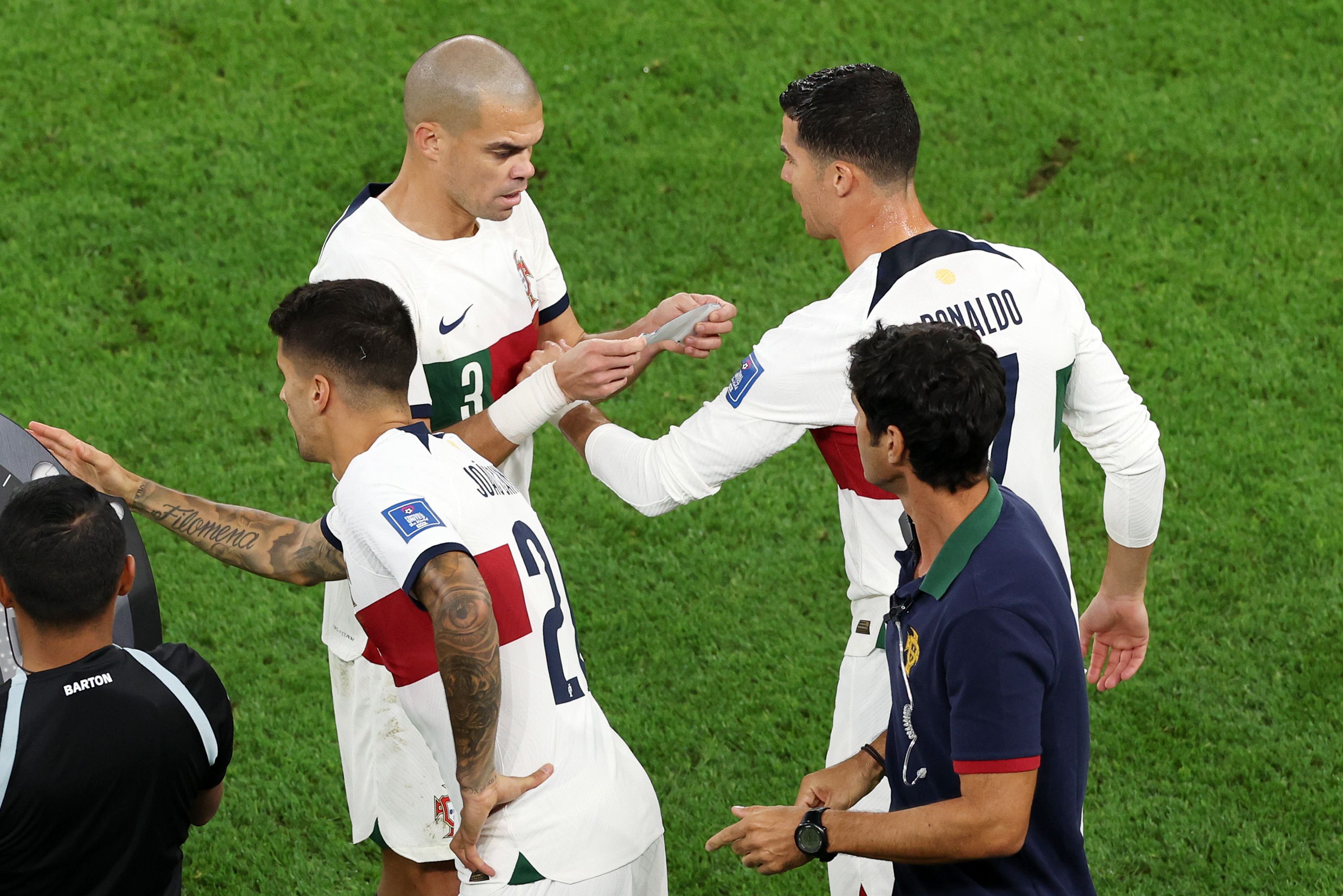 Cristiano Ronaldo fans accuse FIFA of mocking legend at The Best ceremony