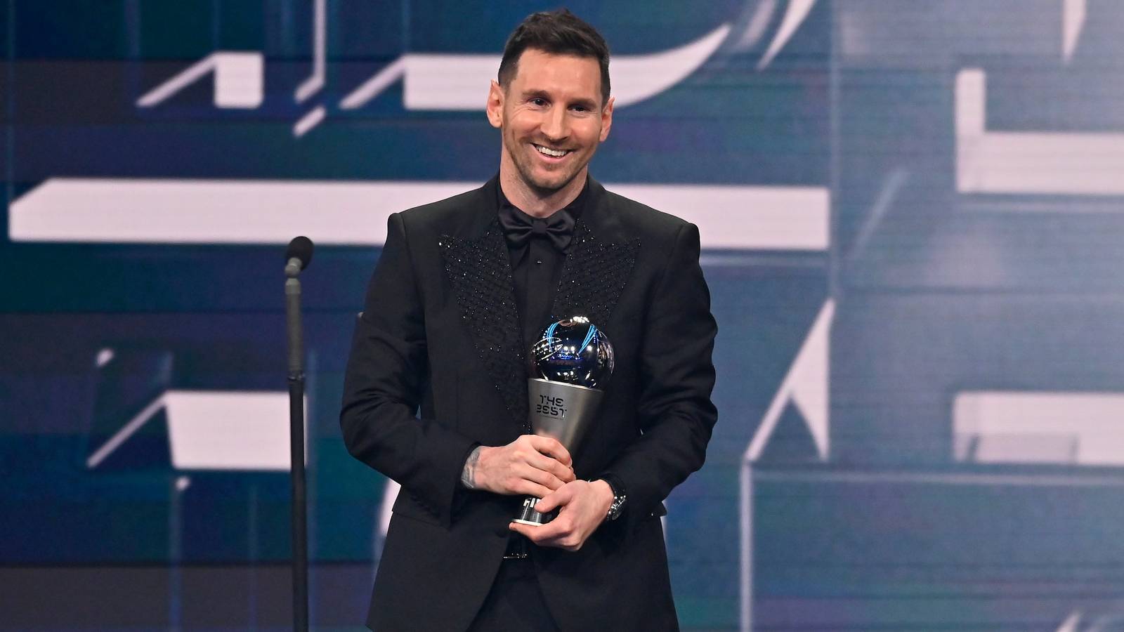 Lionel Messi appears to respond to Karim Benzema over The Best award ...