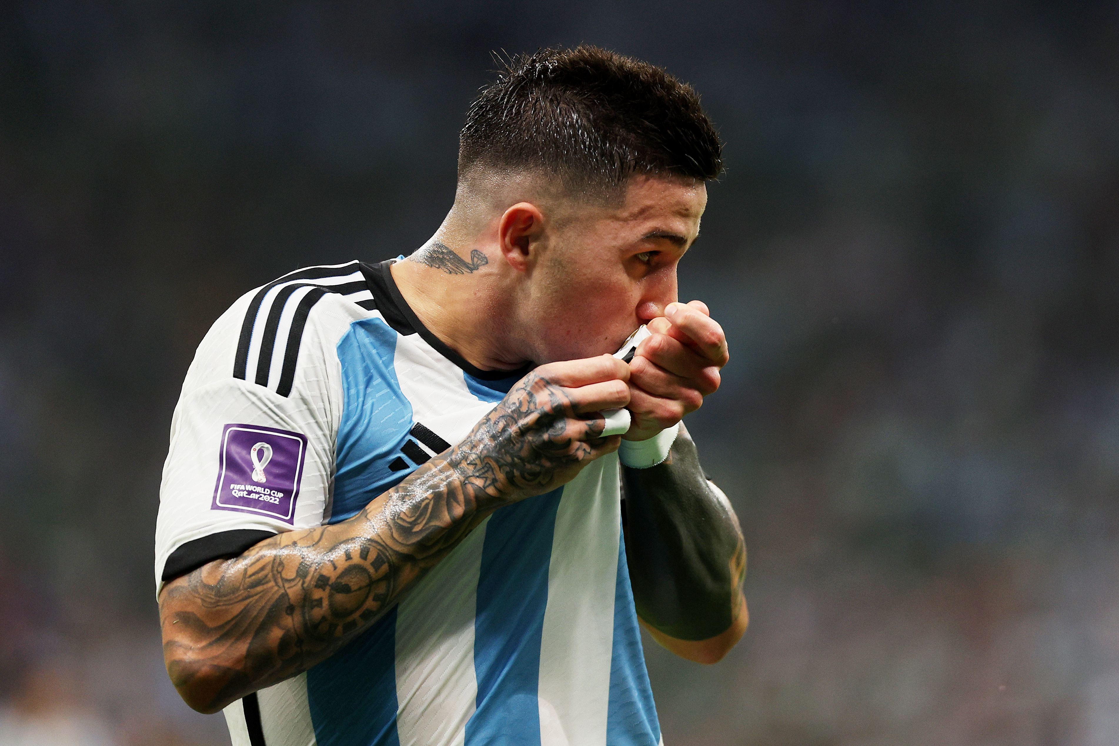 Panama players play rock, paper, scissors for Enzo Fernandez's ...