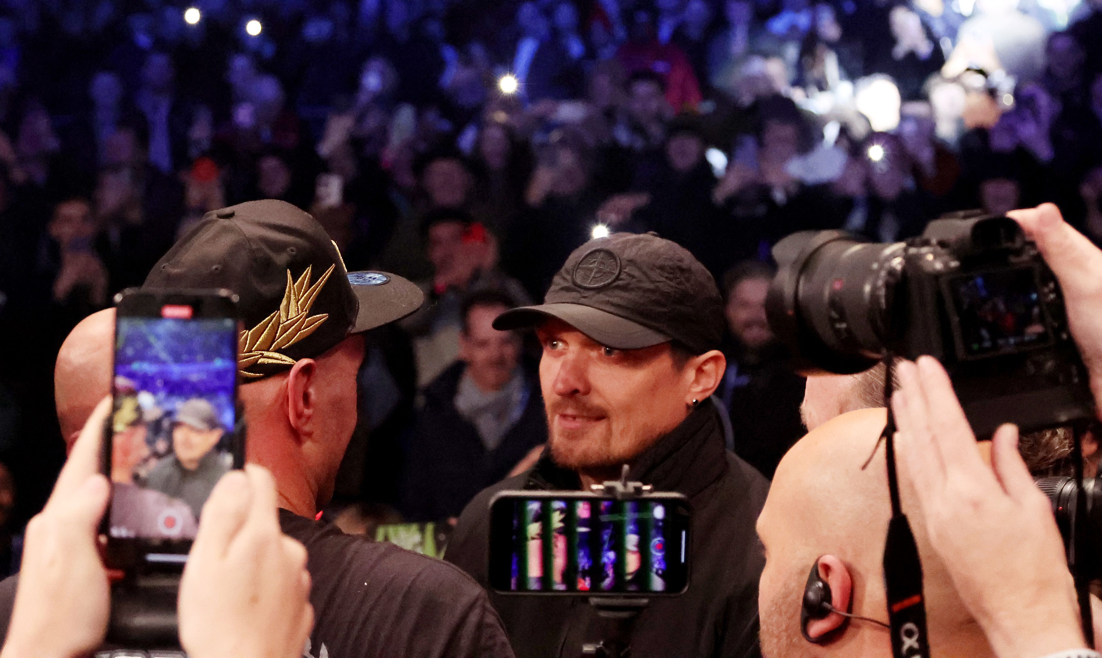 Oleksandr Usyk's wife trolls Tyson Fury after undisputed fight collapses