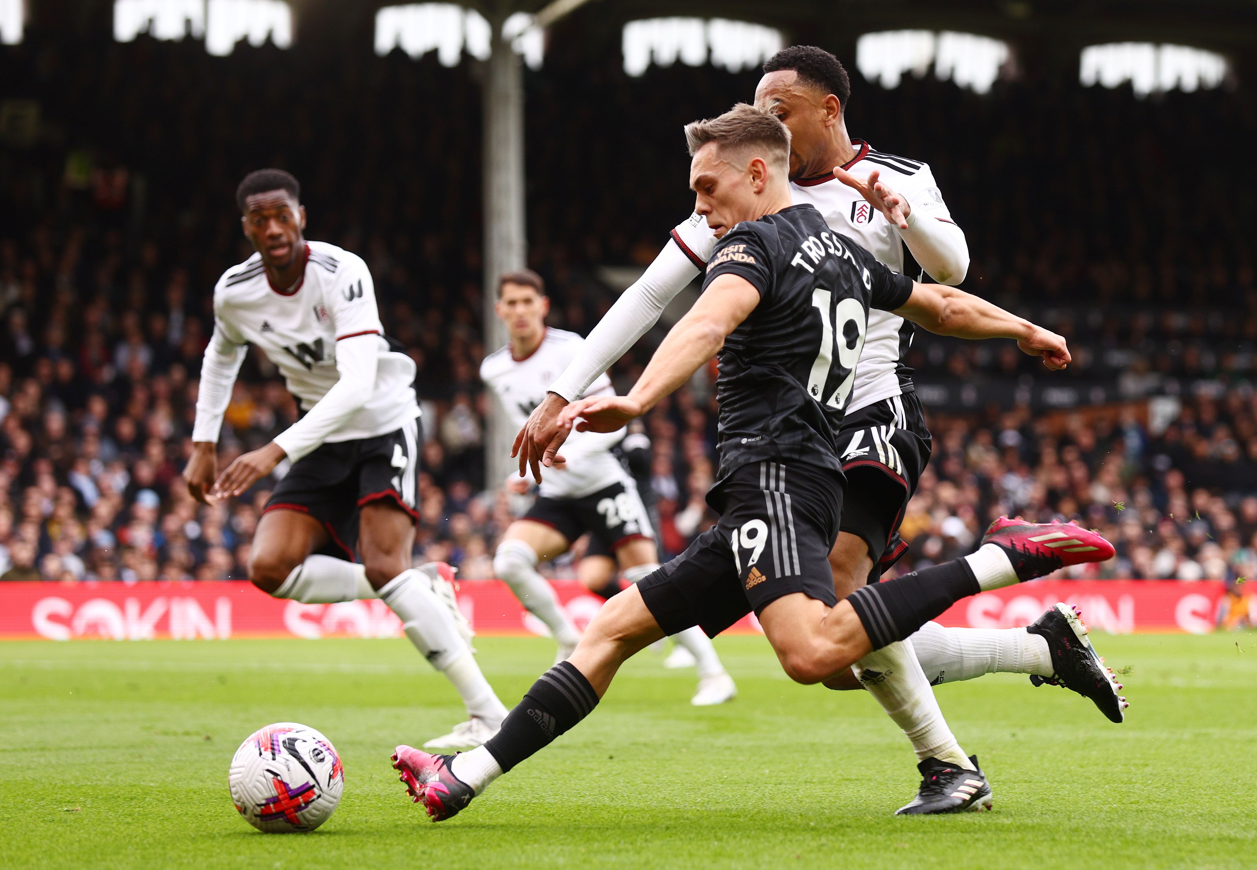 Video shows Arsenal's incredible move for Gabriel Martinelli's goal vs ...