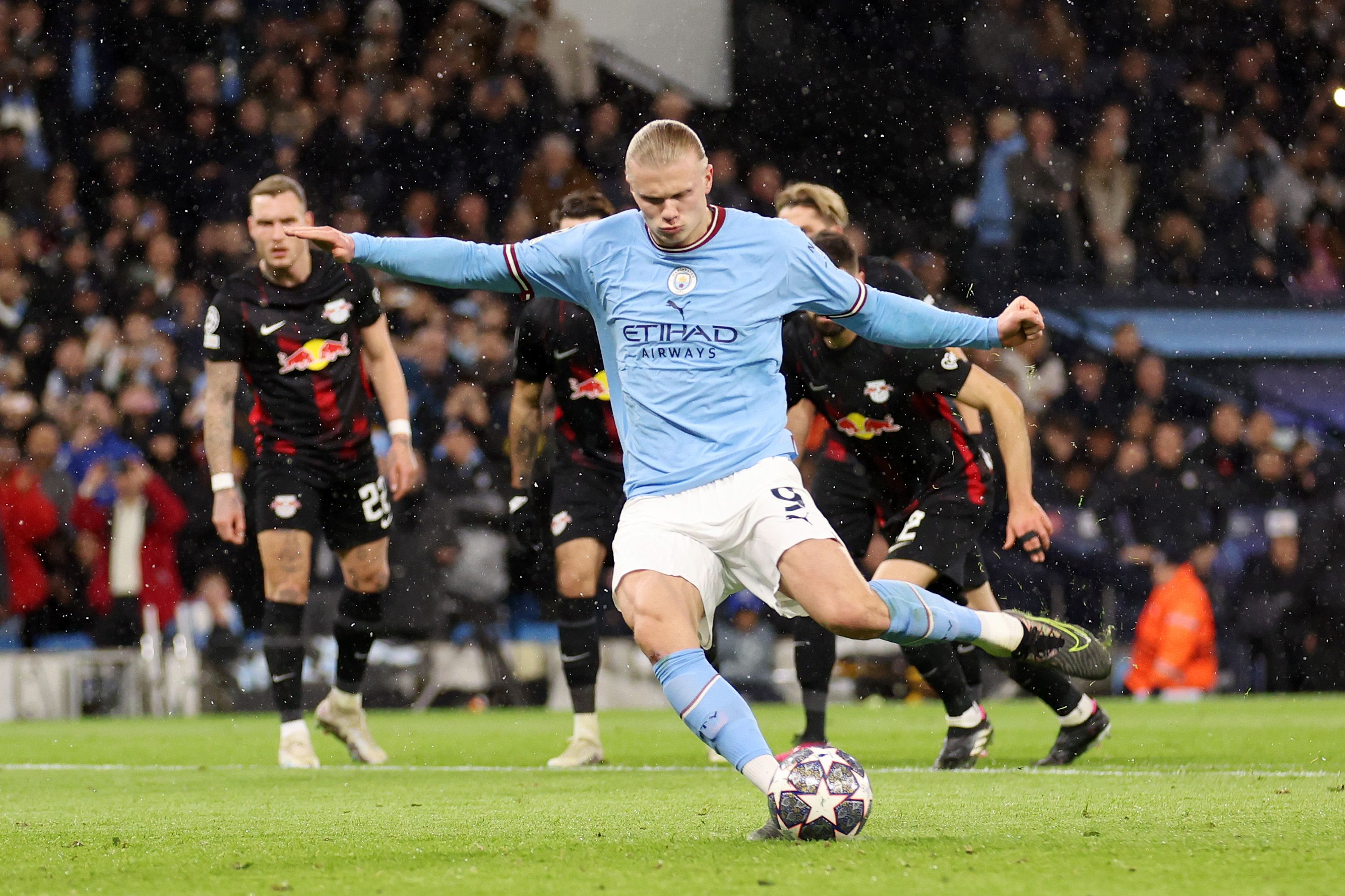Sergio Aguero reacts to Erling Haaland’s performance for Man City vs RB ...