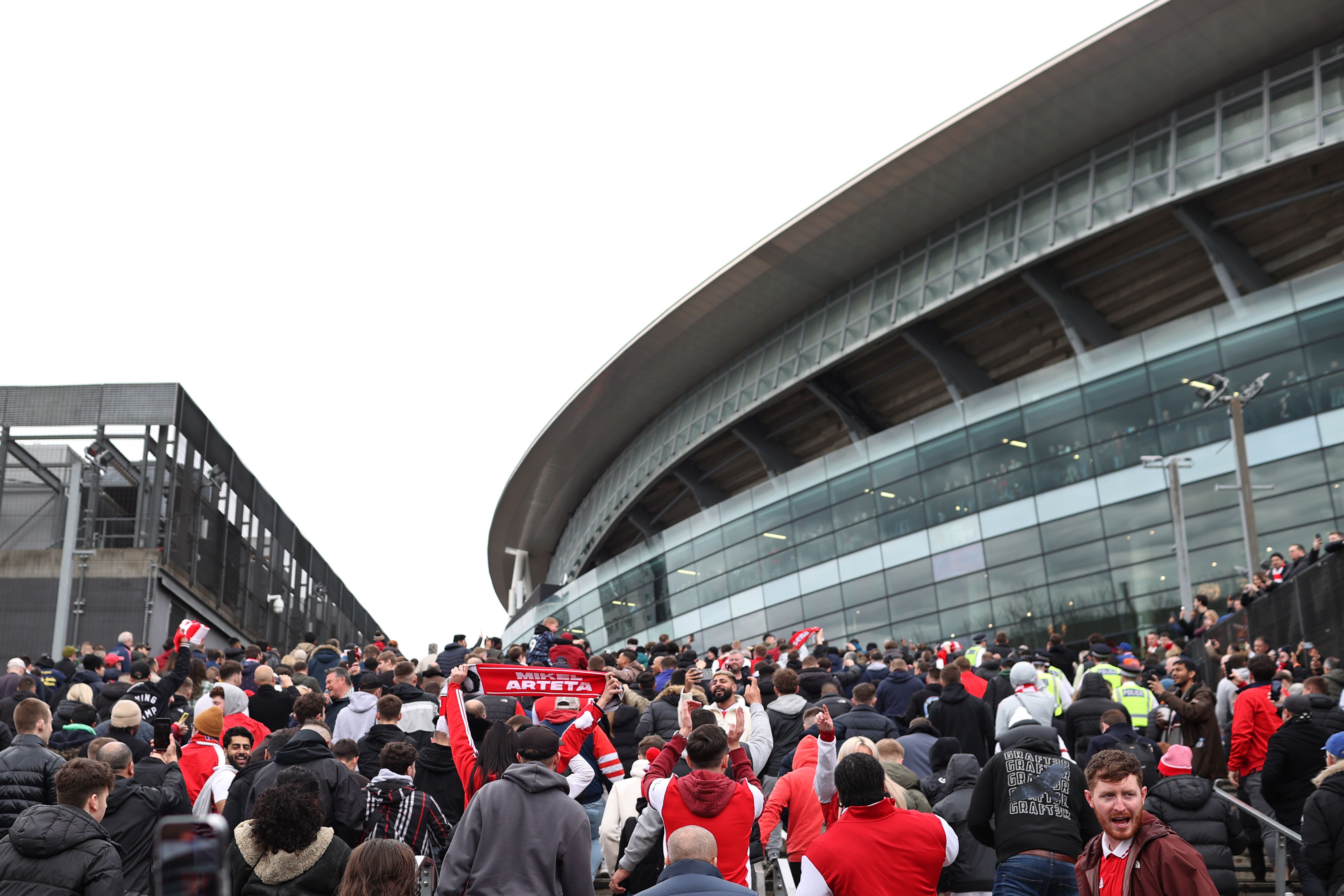 Arsenal ultras divide opinion among football fans
