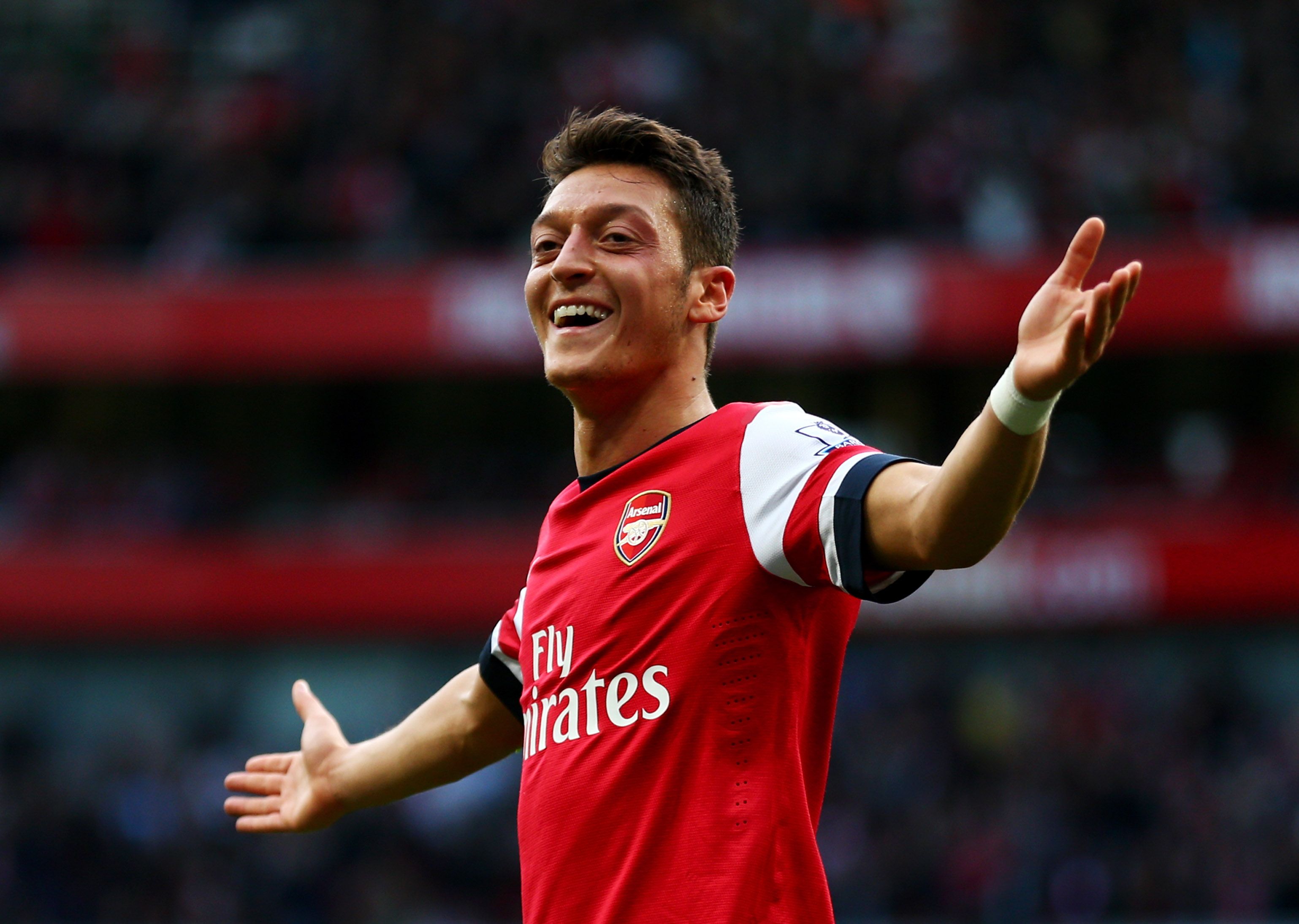 Mesut Ozil retires: The incredible TV scenes when he signed for Arsenal