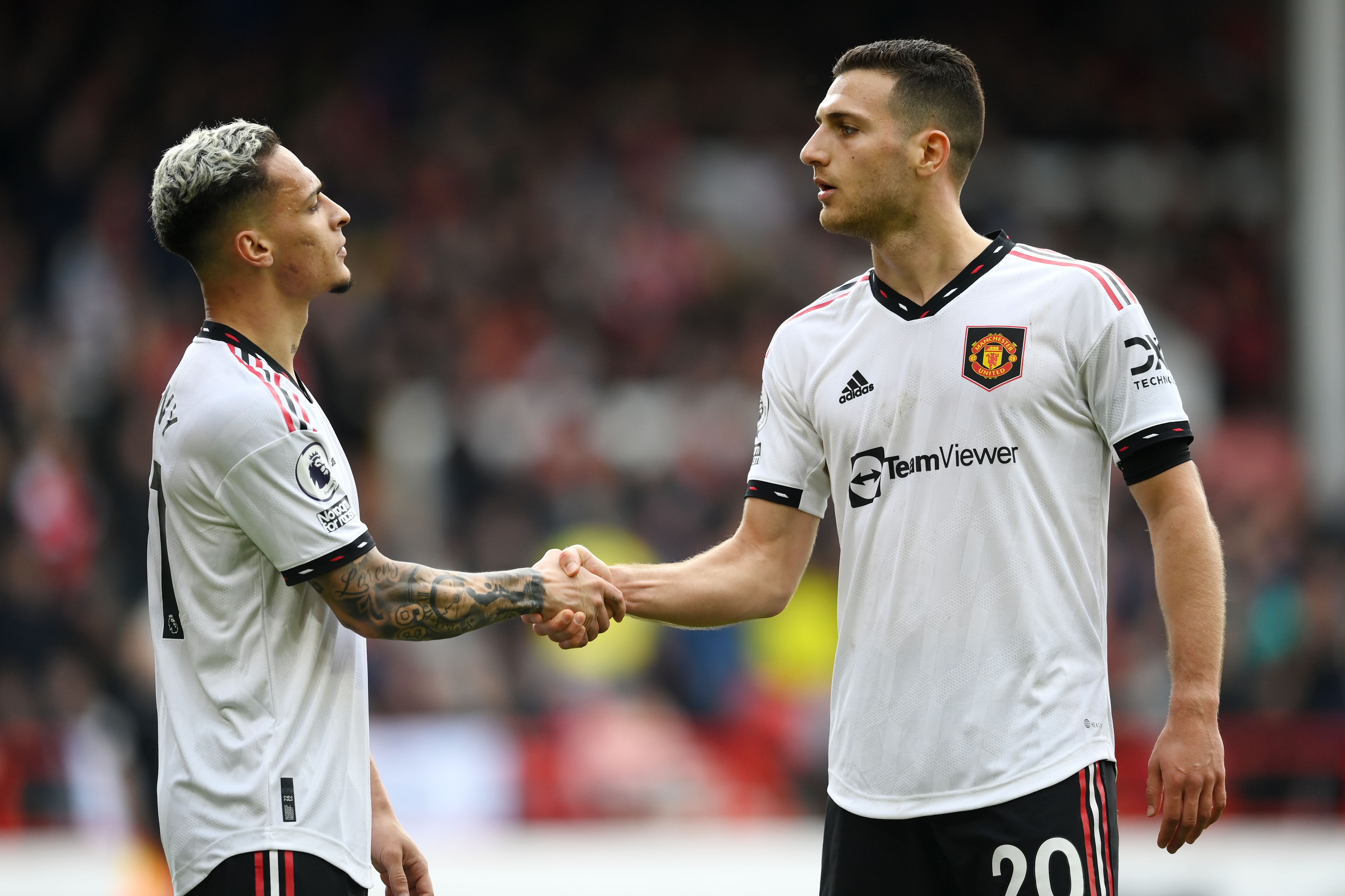 Antony's reaction when Harry Maguire came over to celebrate Man Utd goal