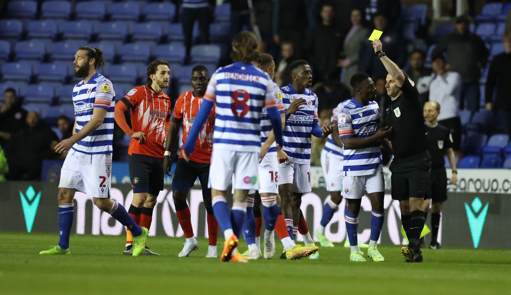 Andy Carroll sent off for Reading vs Luton after crazy 'Hand of God ...