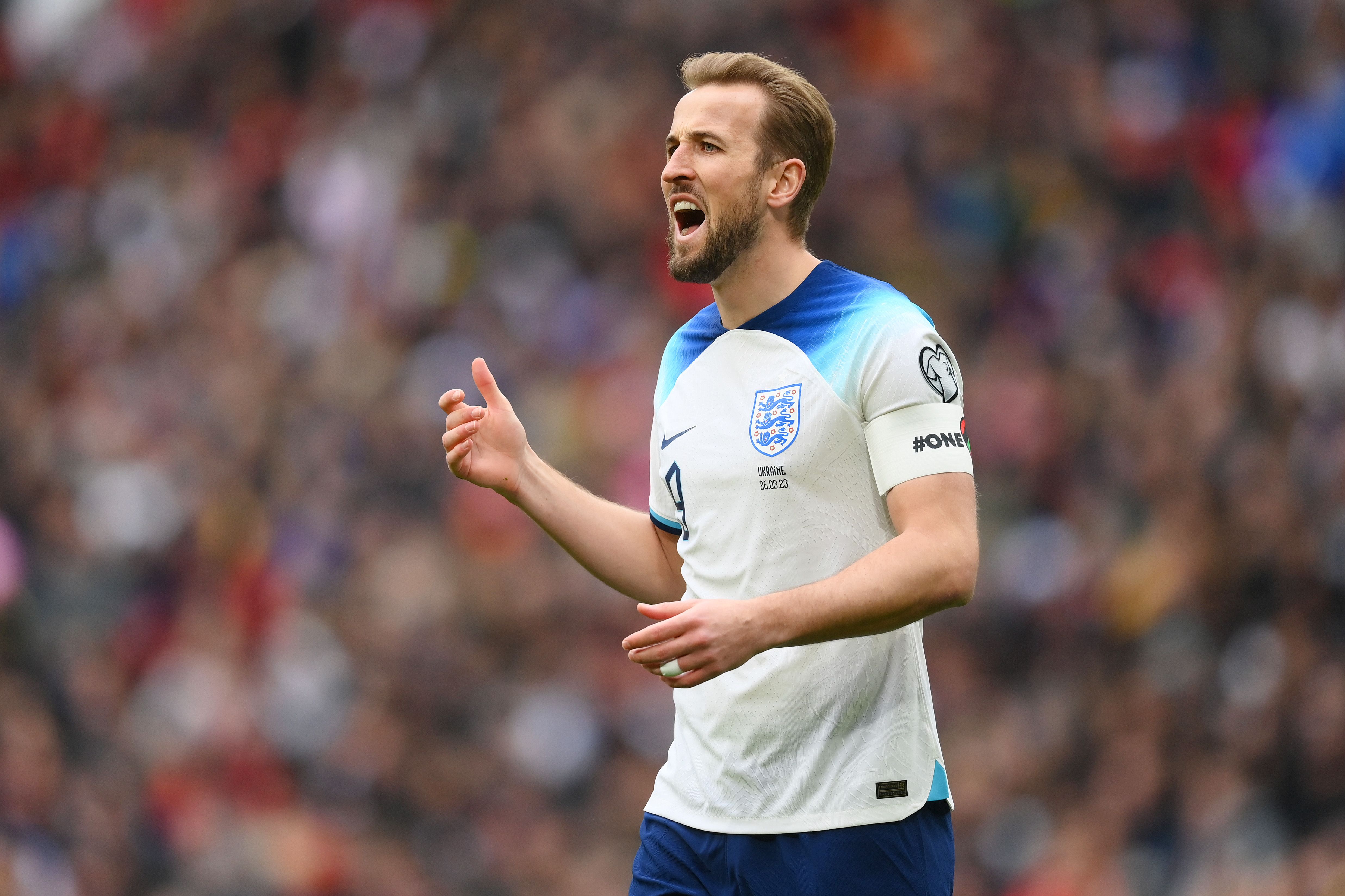 The gift Harry Kane gave to every England teammate after breaking record