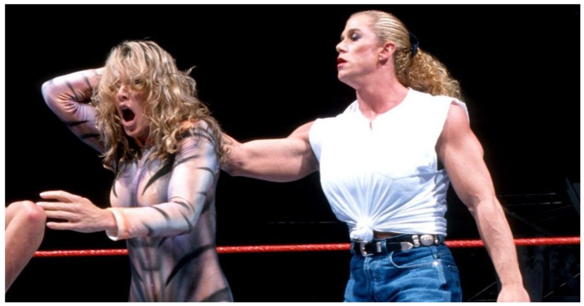 Top 8 Female Wrestling Bodyguards Ranked From Worst To Best