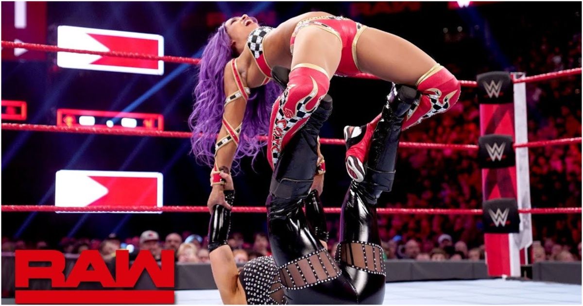 5 Gruesome-Looking Wrestling Submissions & 5 That Appear Harmless