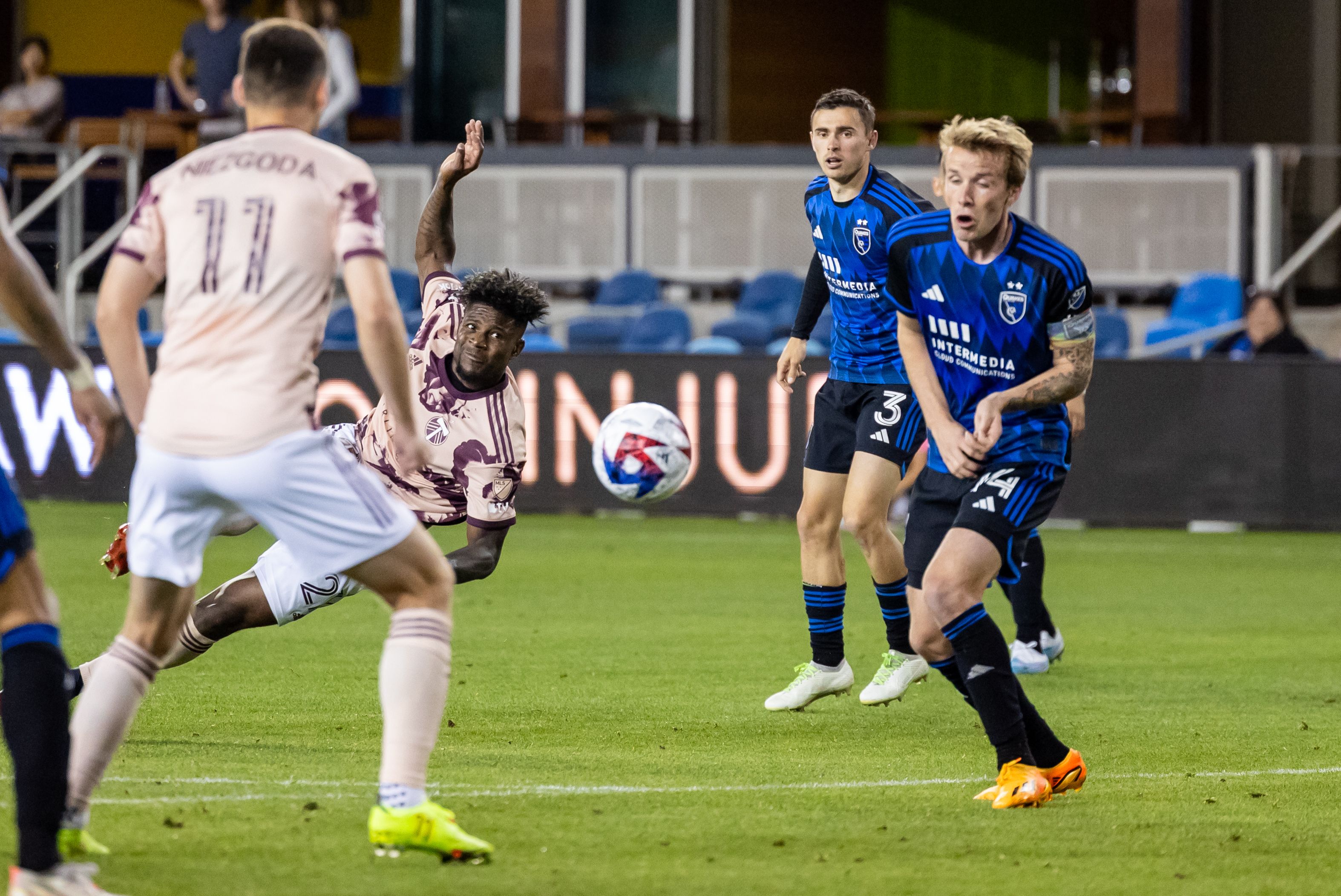 MLS: Football fan produces truly outrageous trick shot during San Jose ...